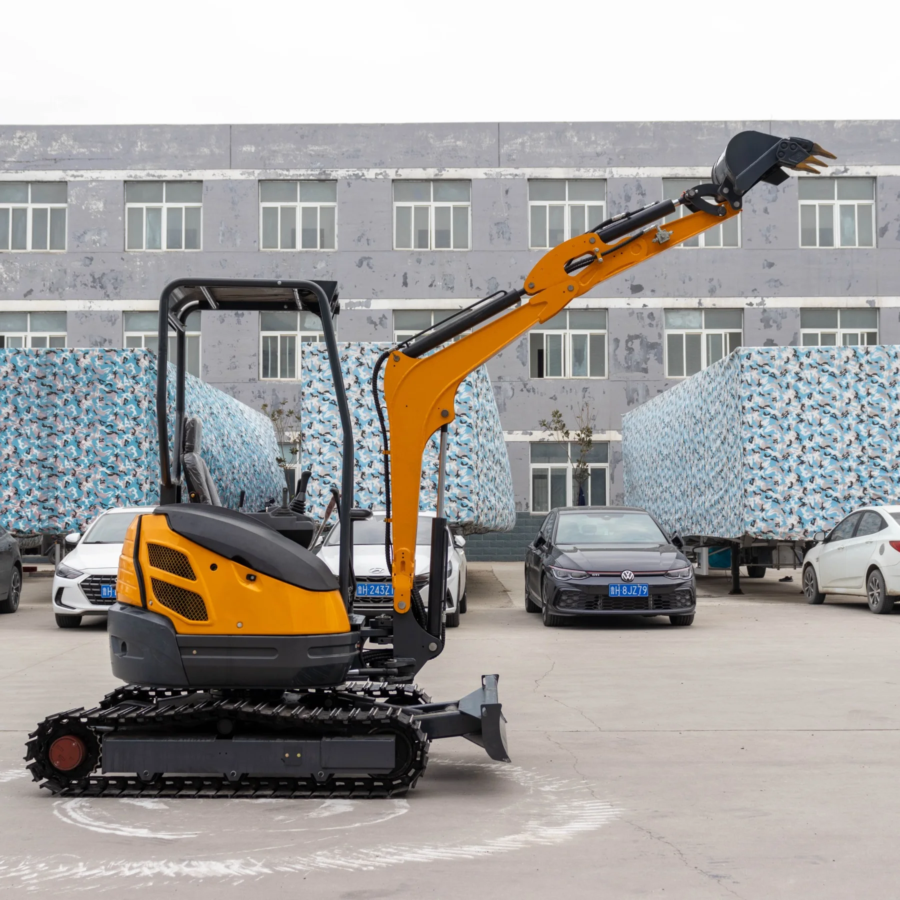 2.5 Ton Mini Hydraulic Crawler Excavator With Boom Swing For Sale - Buy ...