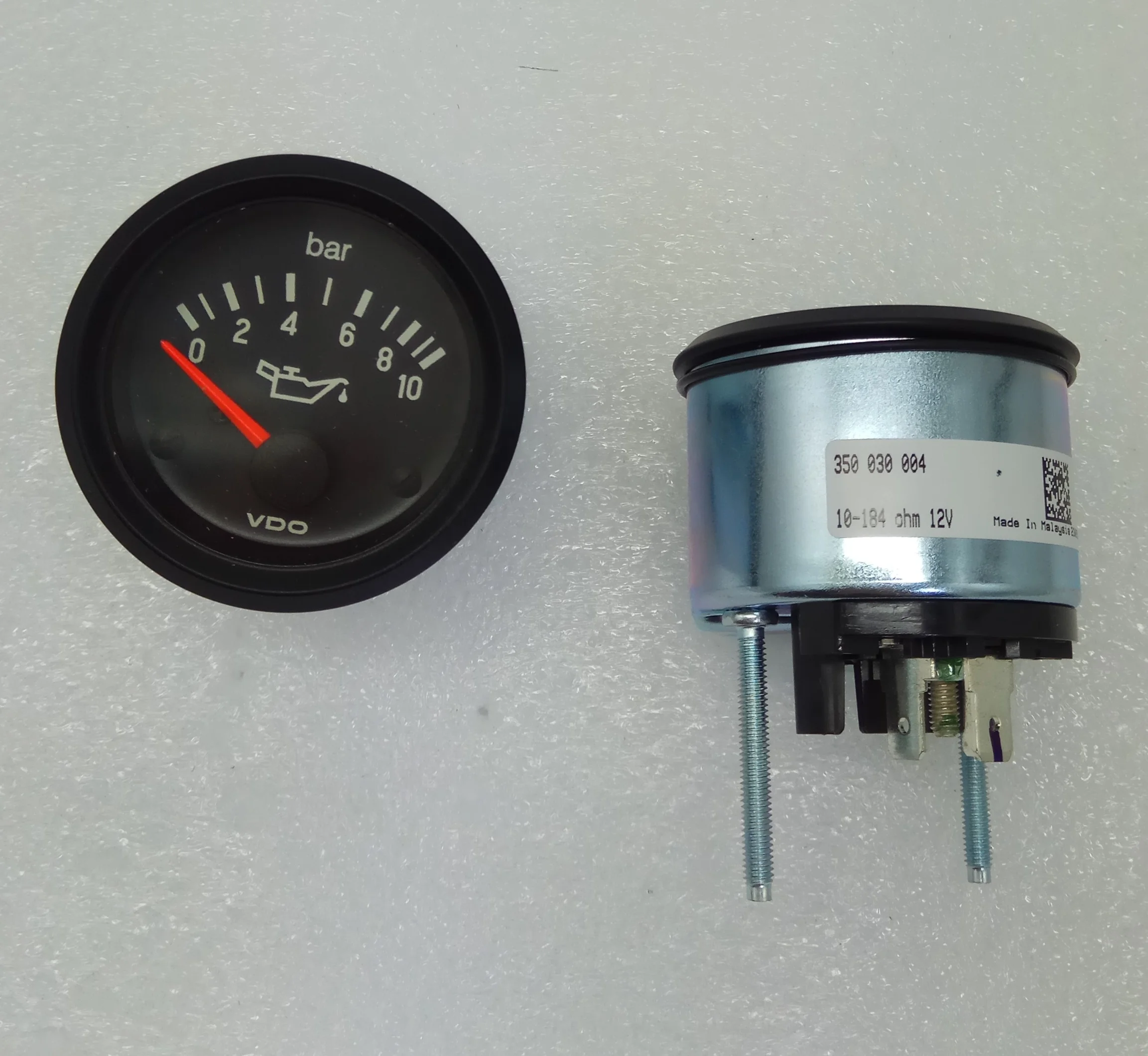 Genuine Vdo Oil Pressure Gauge 350-030-004 0-10bar 52mm 12v - Buy Small Pressure Gauge 350-030 ...