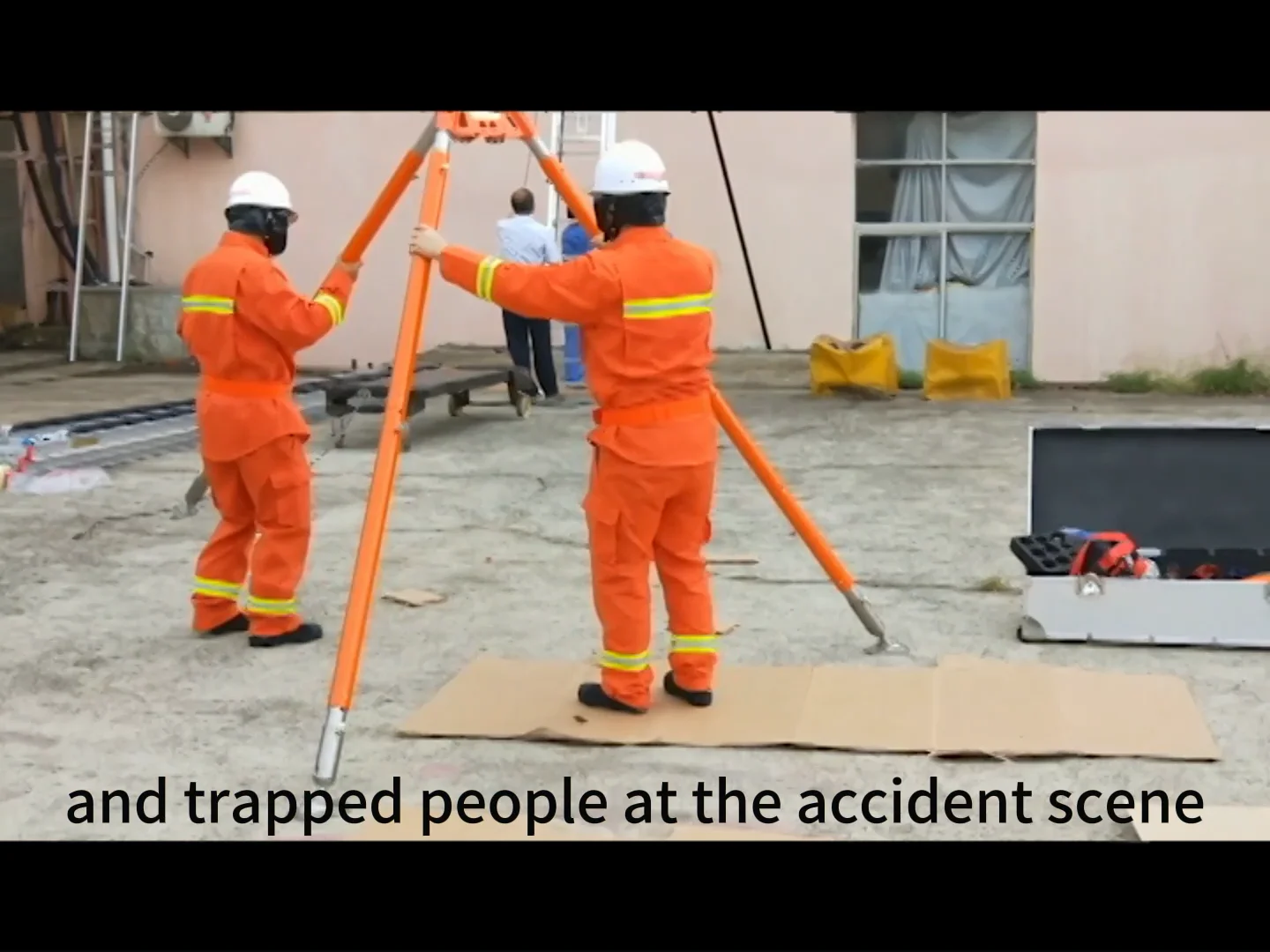 Aluminum Emergency Rescue Lifting Tripod For Fire Fighting With Hand ...
