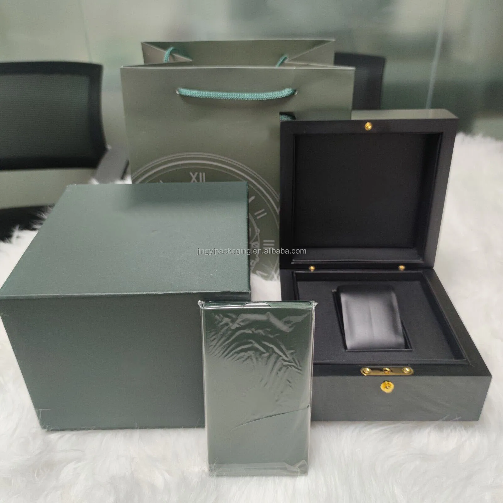 Auder Watch Package Box - Luxury Gift Customization