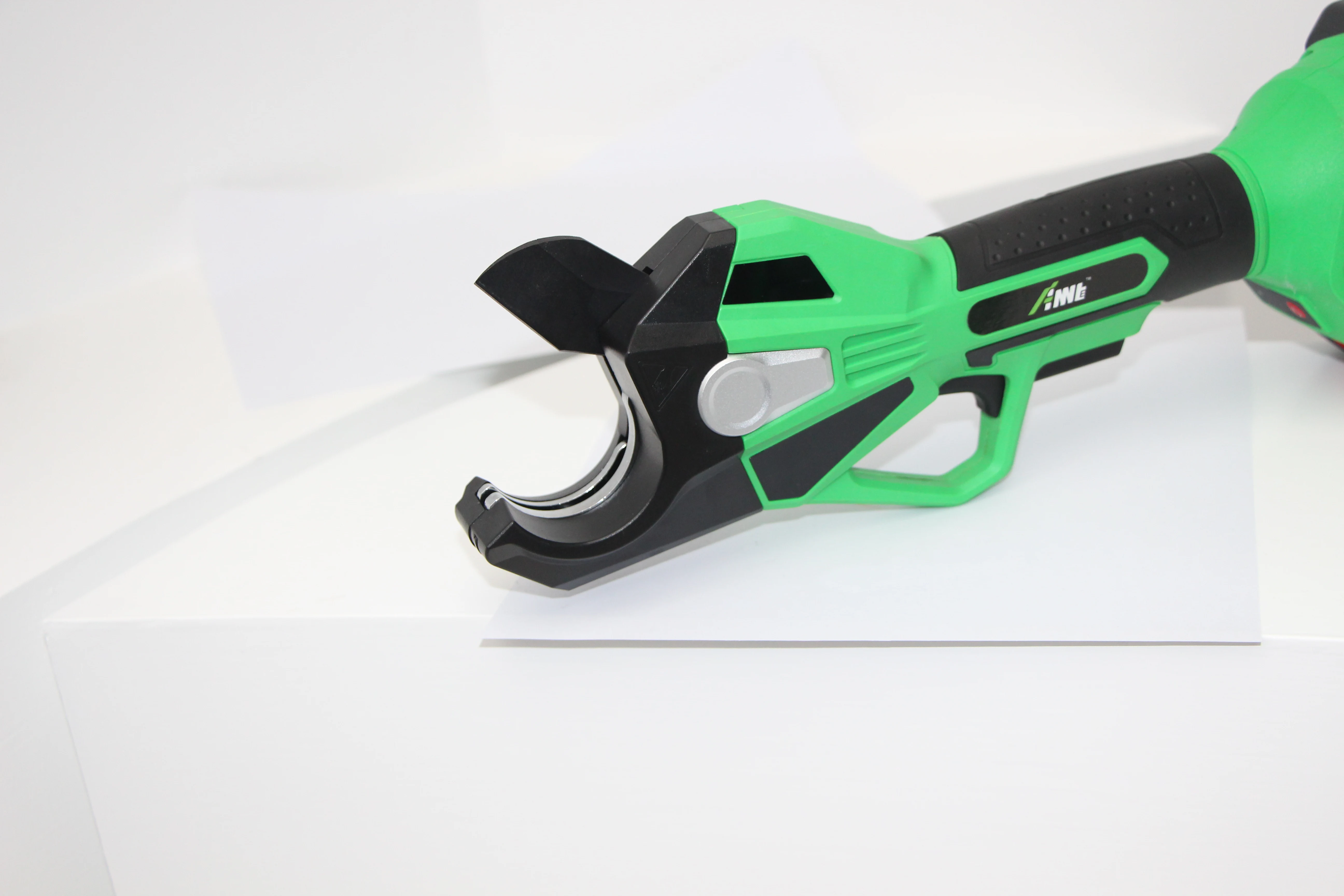 Lithium Cordless 50mm Diameter Power Shears PVC Pipe Cutter With ...