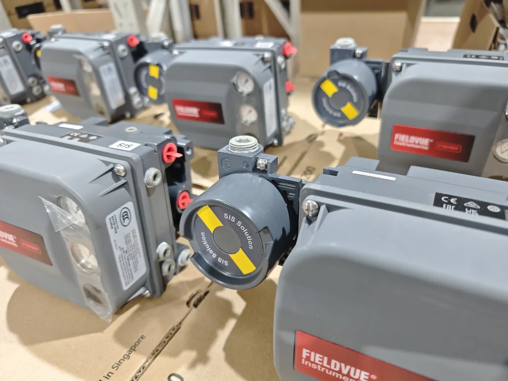 Original Emerson Fisher FIELDVUE DVC6200 SIS Digital Valve Positioner ...