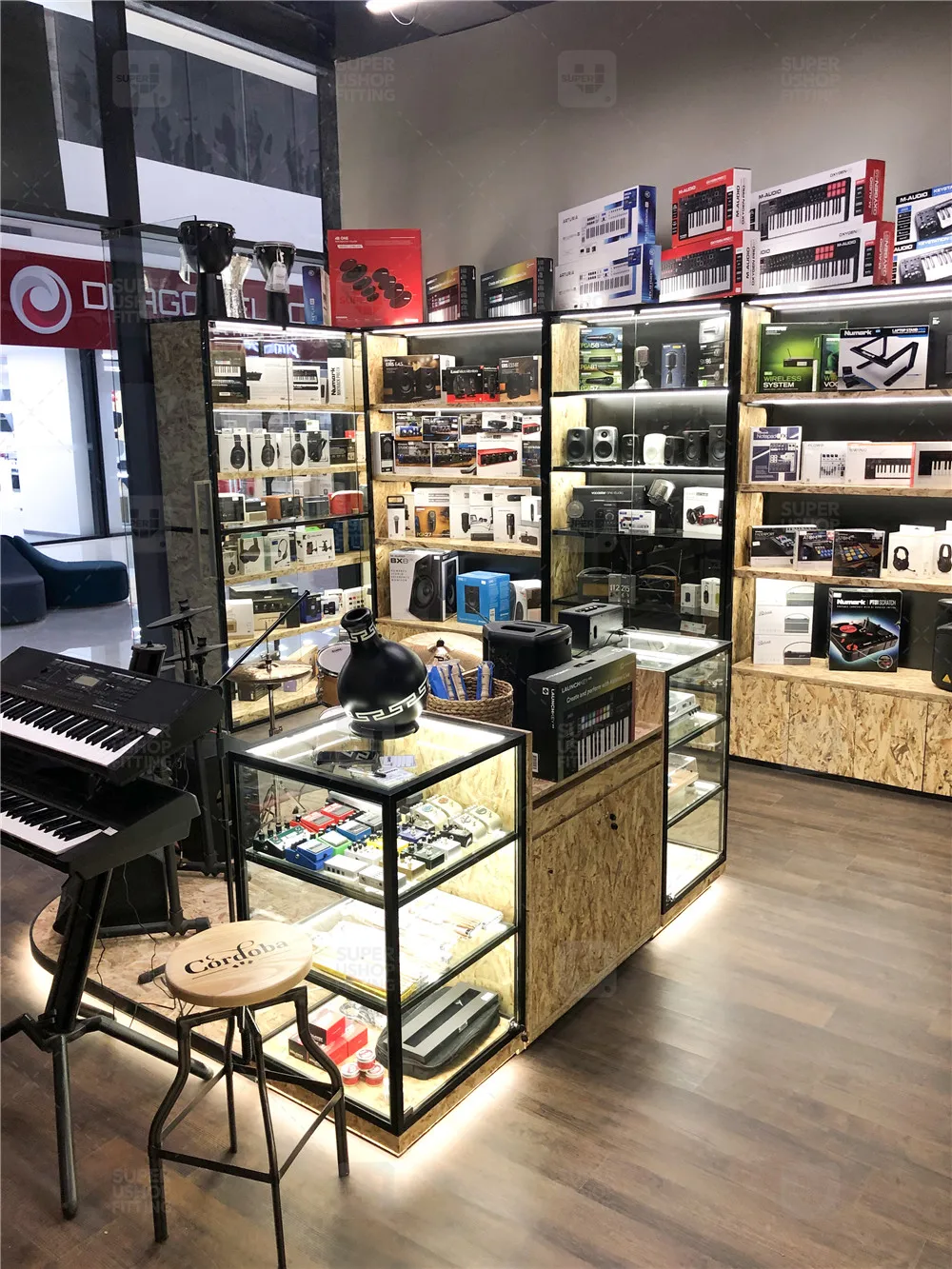 Custom Guitar Display Showcase for Music Shop - Lockable Lighting