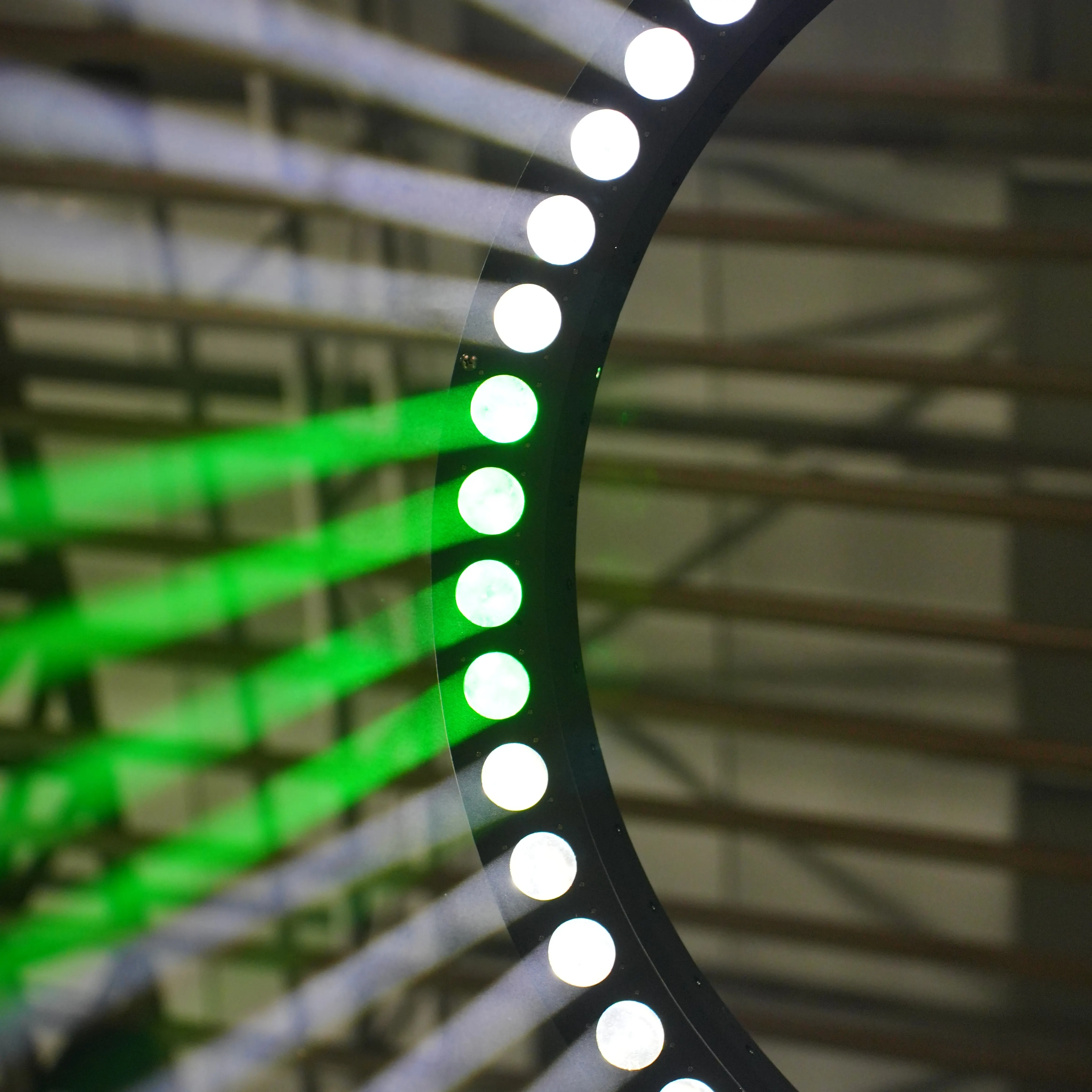 GINYU Kinetic Beam Ring Light LED RGBW Color Motor System Lighting With ...