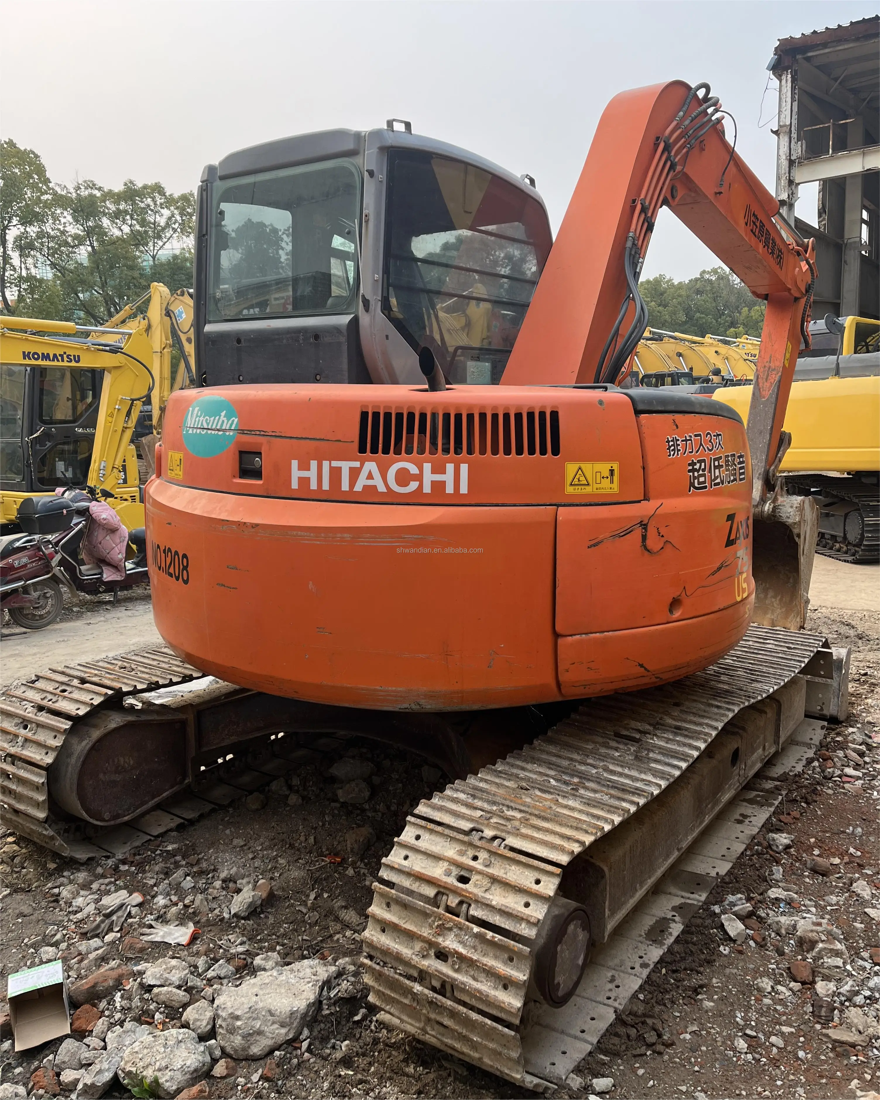 Japan Hitachi Zx75 Excavator Used Excavators 7 Tons Japan Used Hitachi ...
