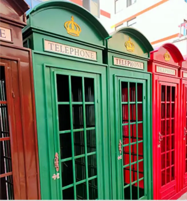 Telephone Booth Prop with Artificial Flowers for Weddings