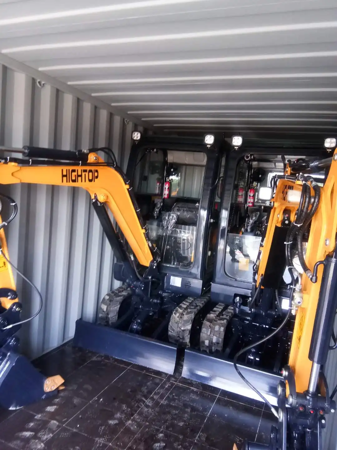 Boom Swing 2ton Mini Excavator - Efficient Construction Equipment