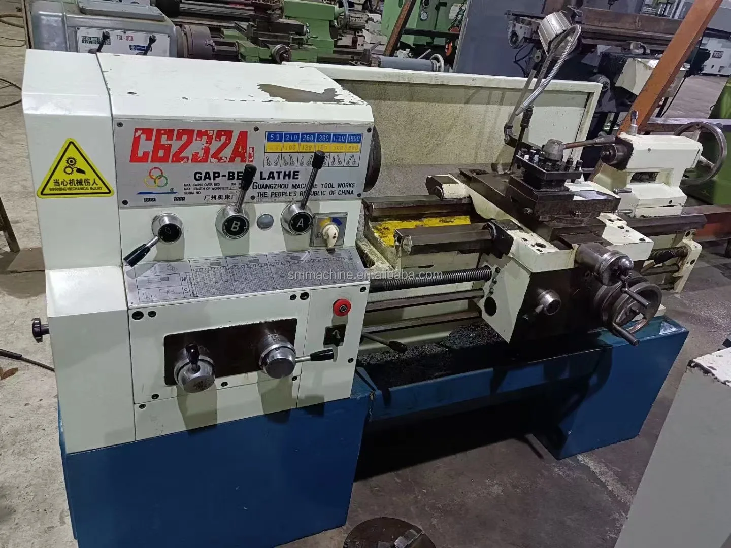Used Manual Lathe Machine C6232A - High Precision & Productivity