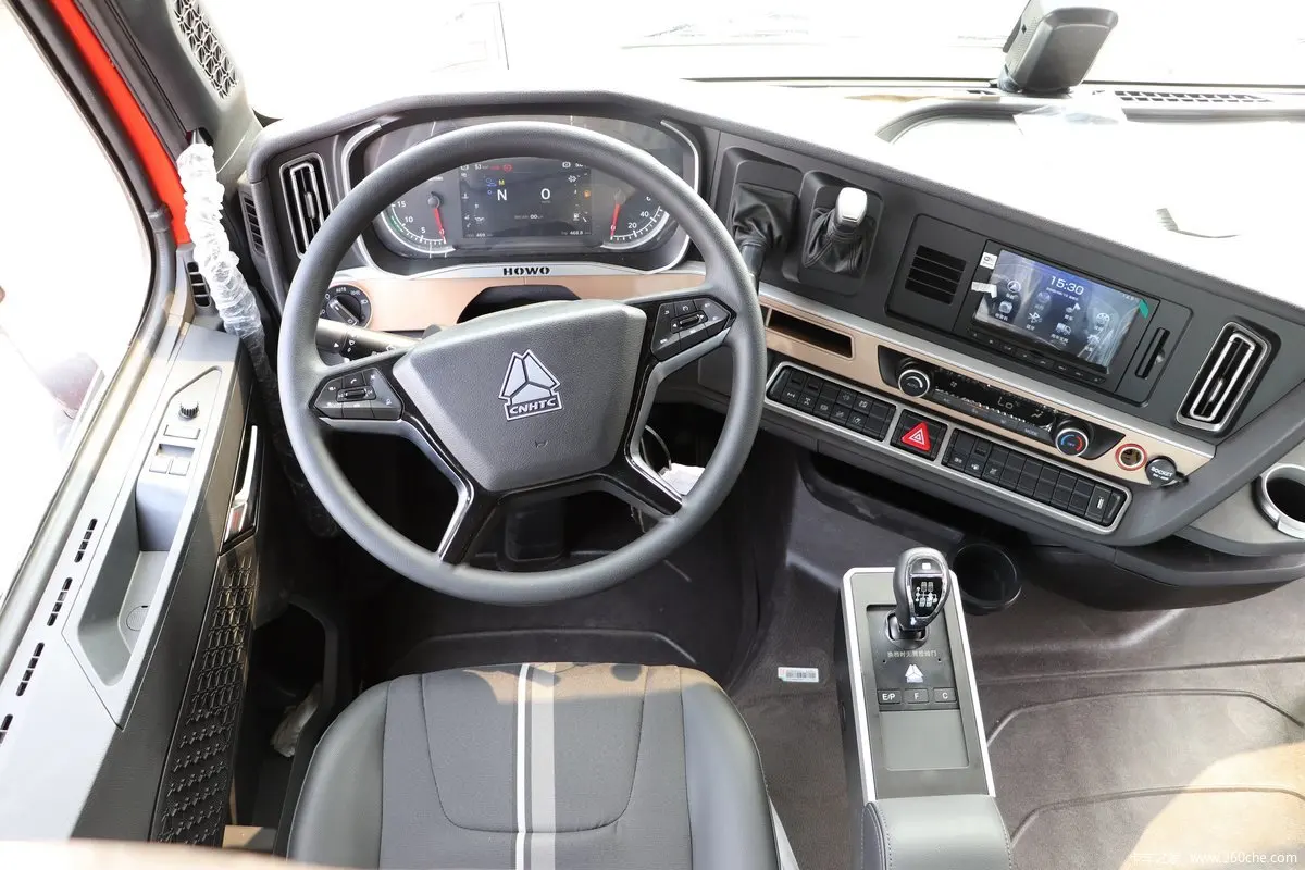 Hot Sale Heavy Truck Sinotruk Howo Th7 500hp-680hp 6x4 4x2 Amt ...