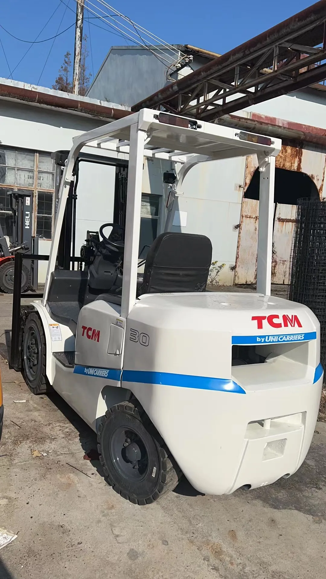 Used TCM 3 Tons Modern Forklift for Construction Works Used TCM 3 Ton ...