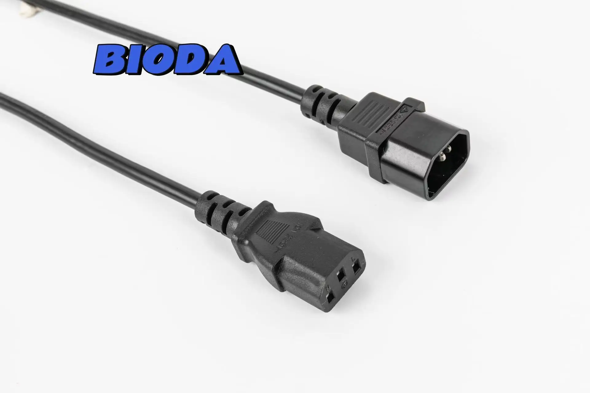 IEC EU Certificated Uk C14 to C13 Power Cable Cord Ho5vv-f 3g1.5mm2 Vde ...