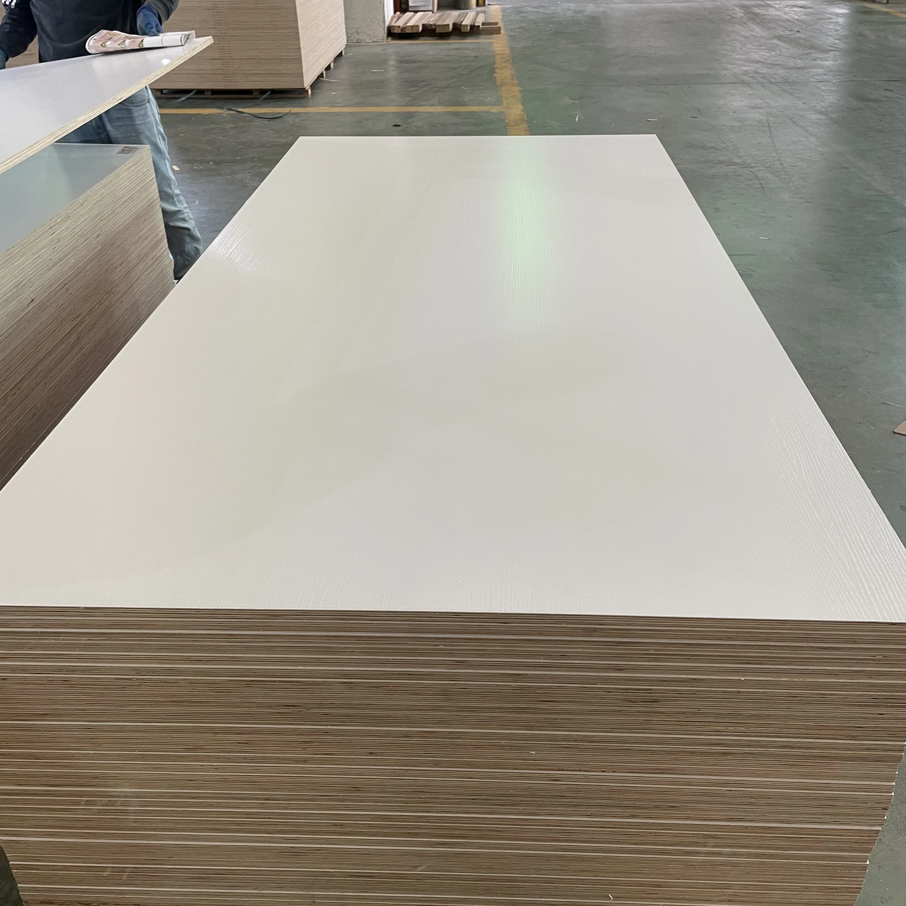 Double Sides Melamine Paper Laminated Plywood For Furniture - Buy White Melamine Plywood 16mm ...