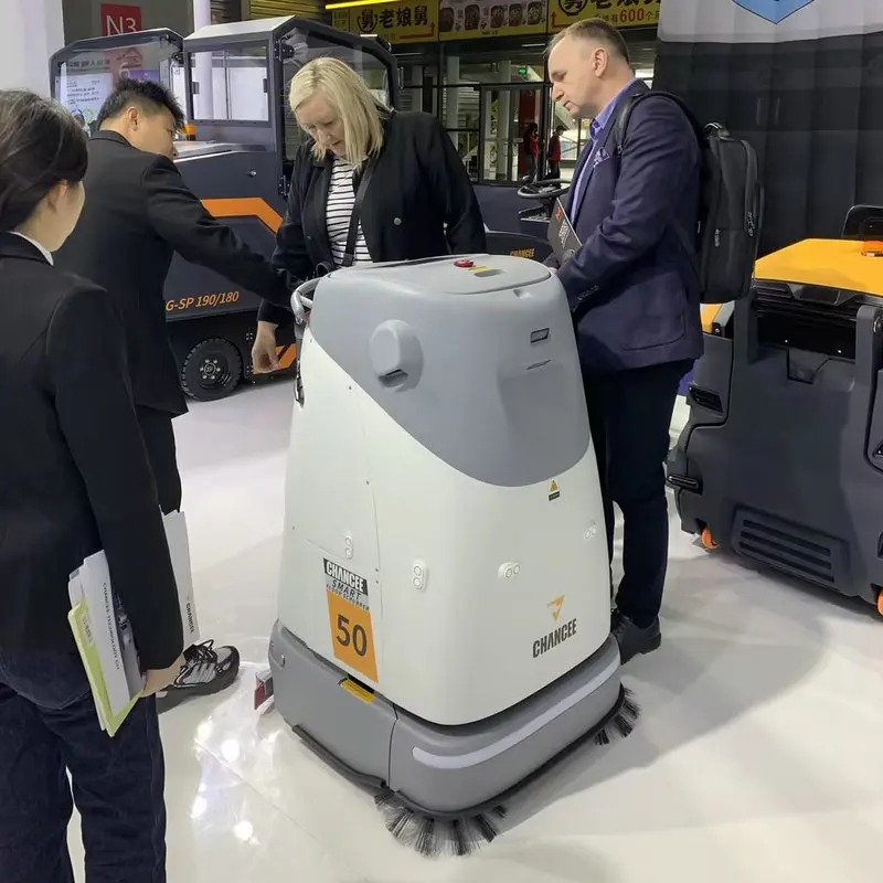 Home Use Walk-Behind Road Sweeper Triangle Pavement Cleaning Machine ...