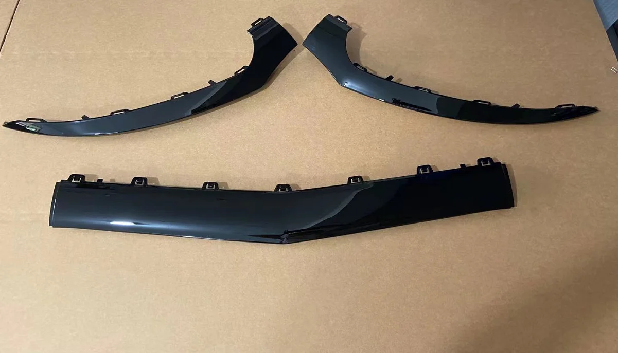 Mercedes-benz CLS W218 Front Bumper Black Strip - 2188853100