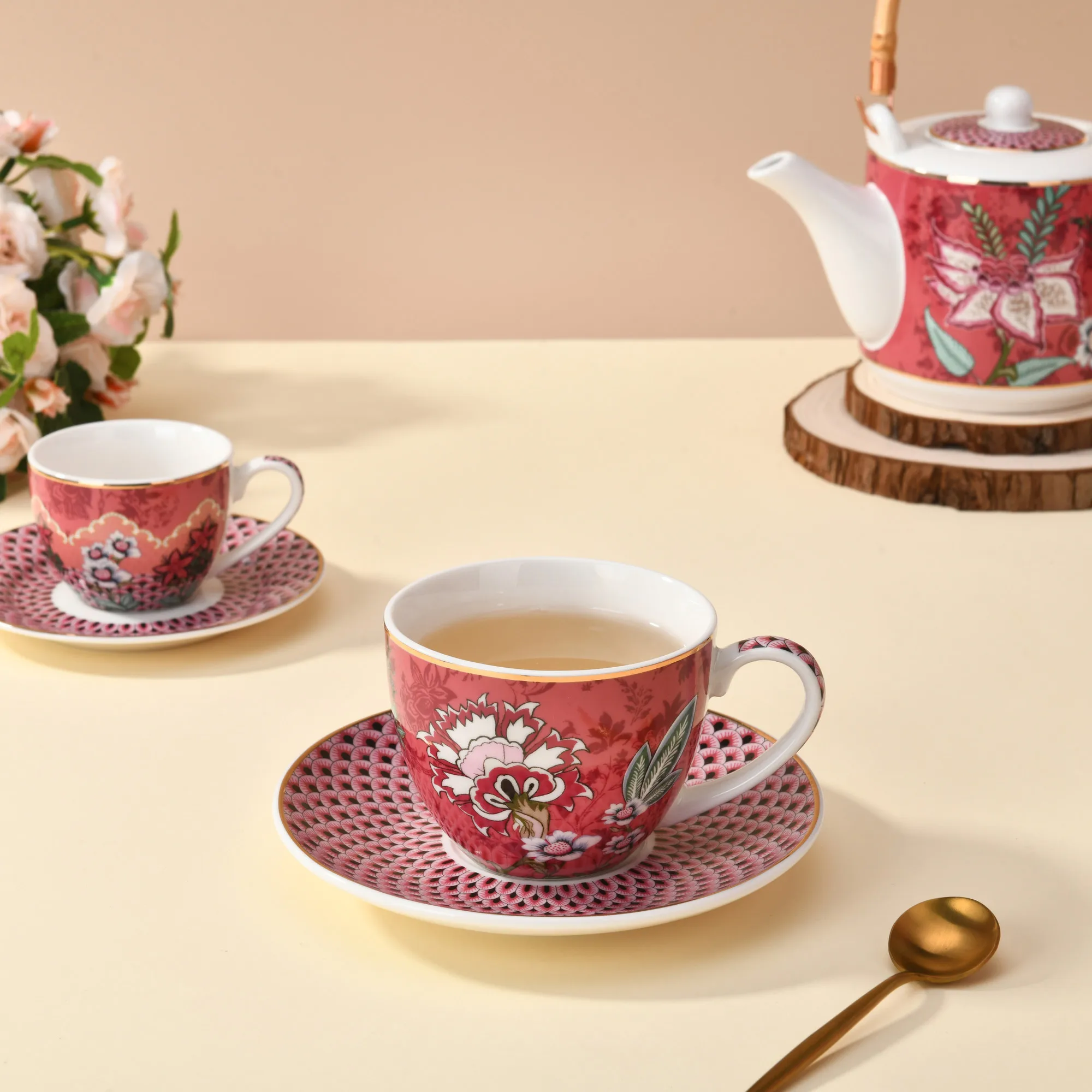 Cute Design Porcelain Dinnerware Set Sustainable Ceramic Tableware ...