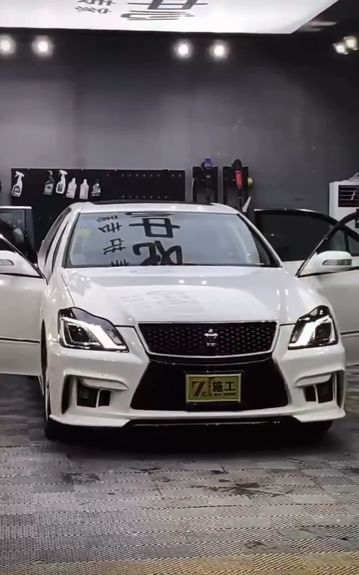12th Generation Crown Upgrade Aimgain Body Kit Front Bumper And Rear ...