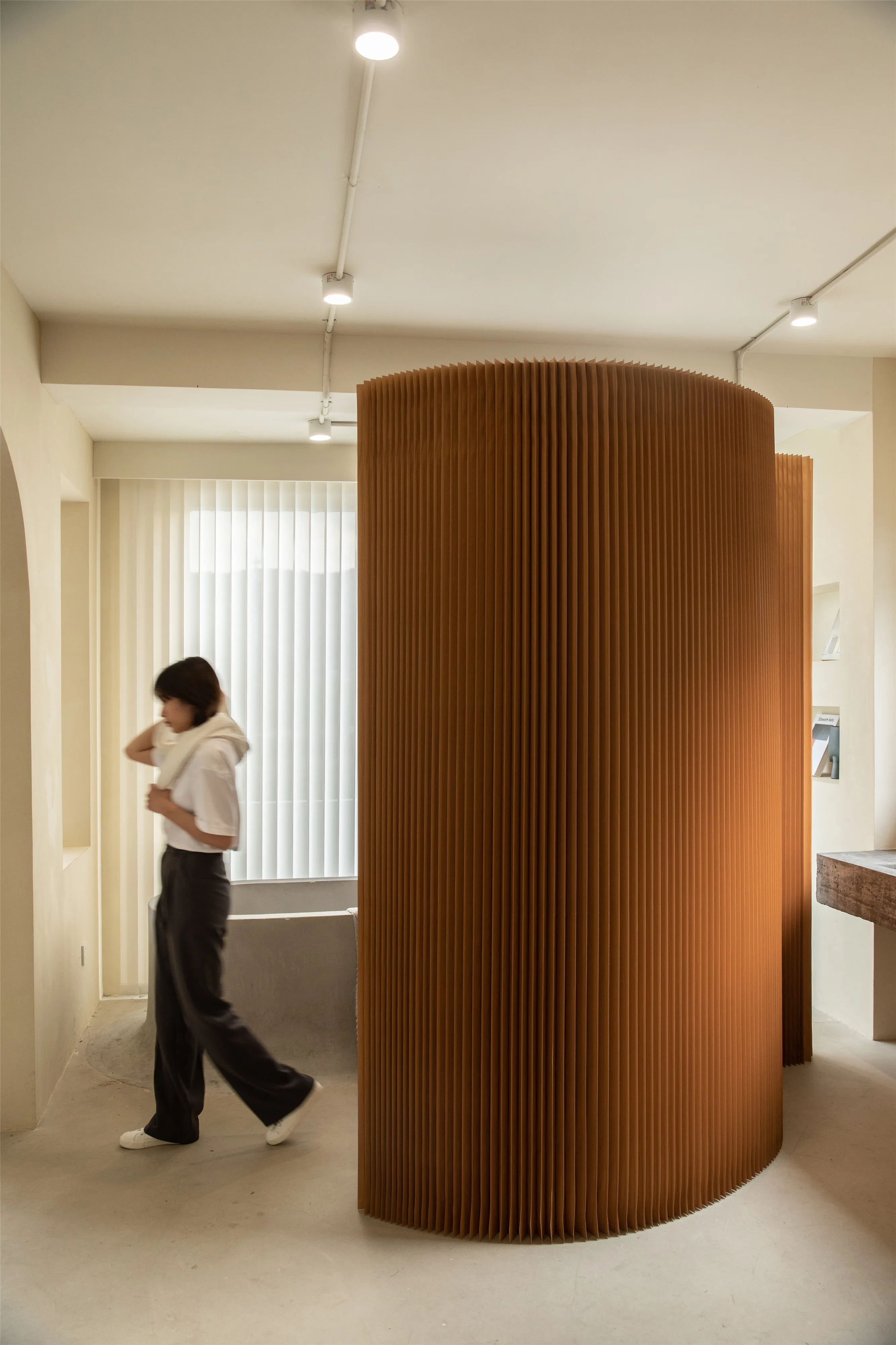 Ihpaper Customized Paper Wall Partition - Flexible & Eco-friendly