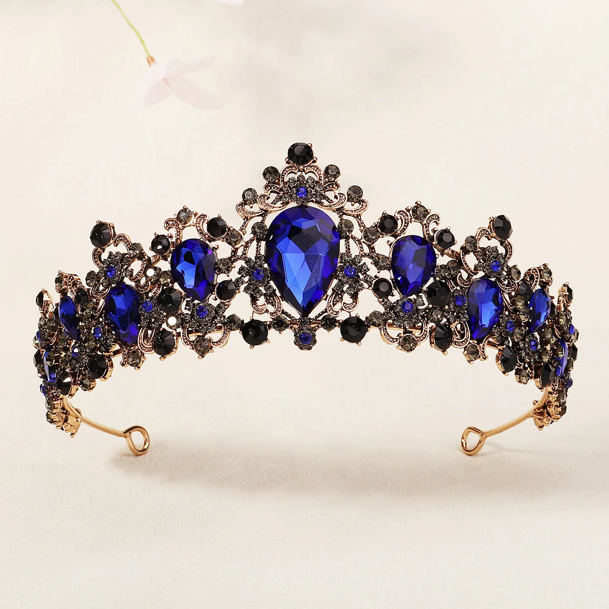 Different Types of Tiaras Names - Vintage Baroque Wedding Headdress