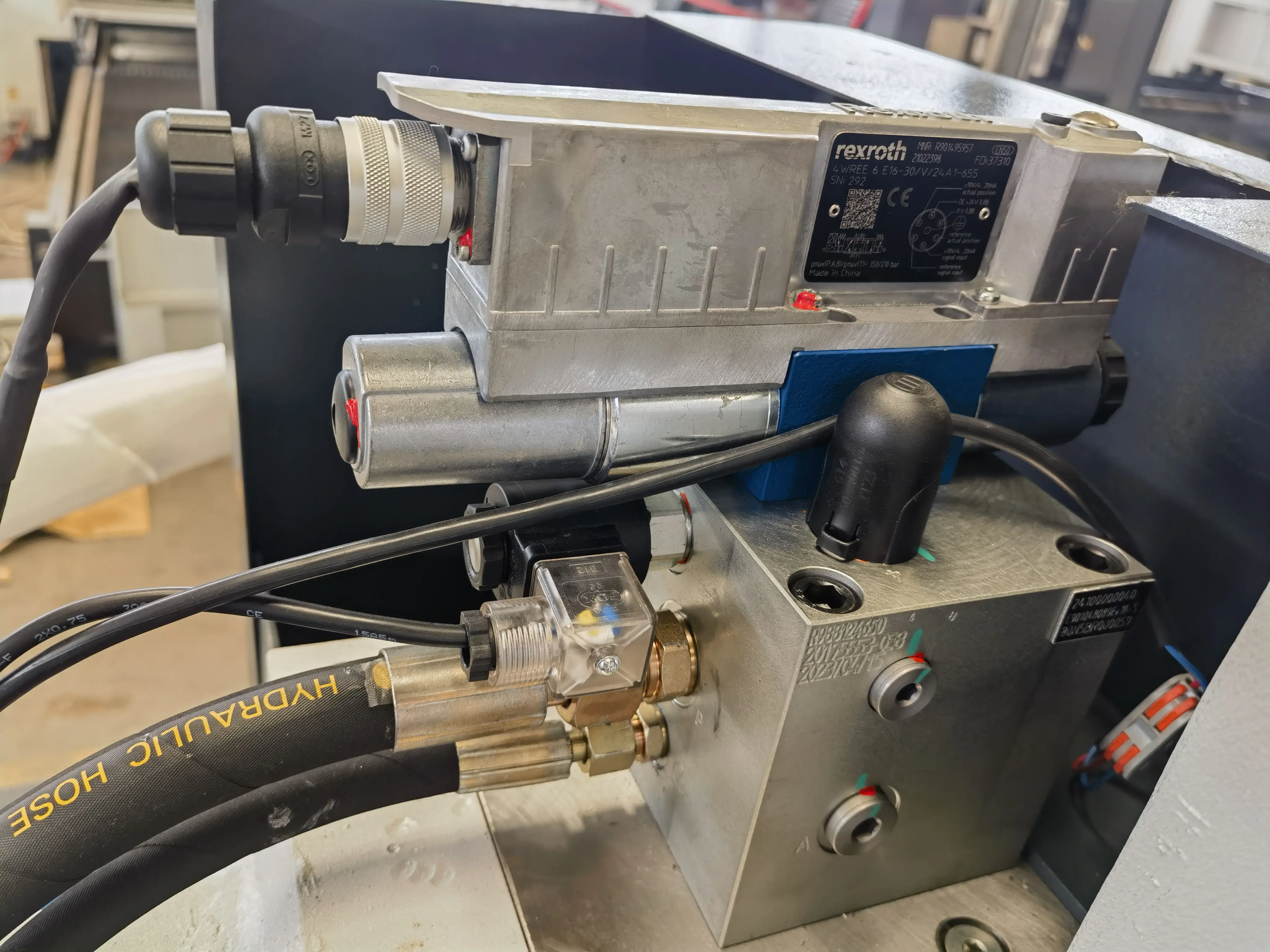 Large Double Machine Tandem Hydraulic 400 Ton Press Brake Bending ...