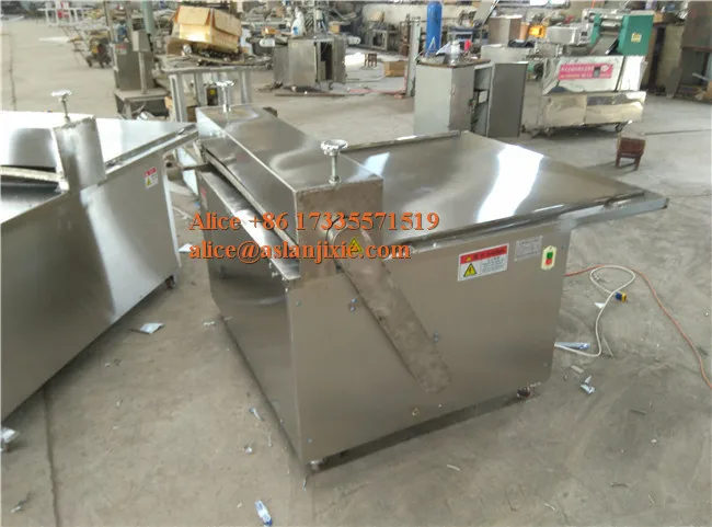 Marshmallow Cube Cutter - Efficient Nougat Cutting Machine