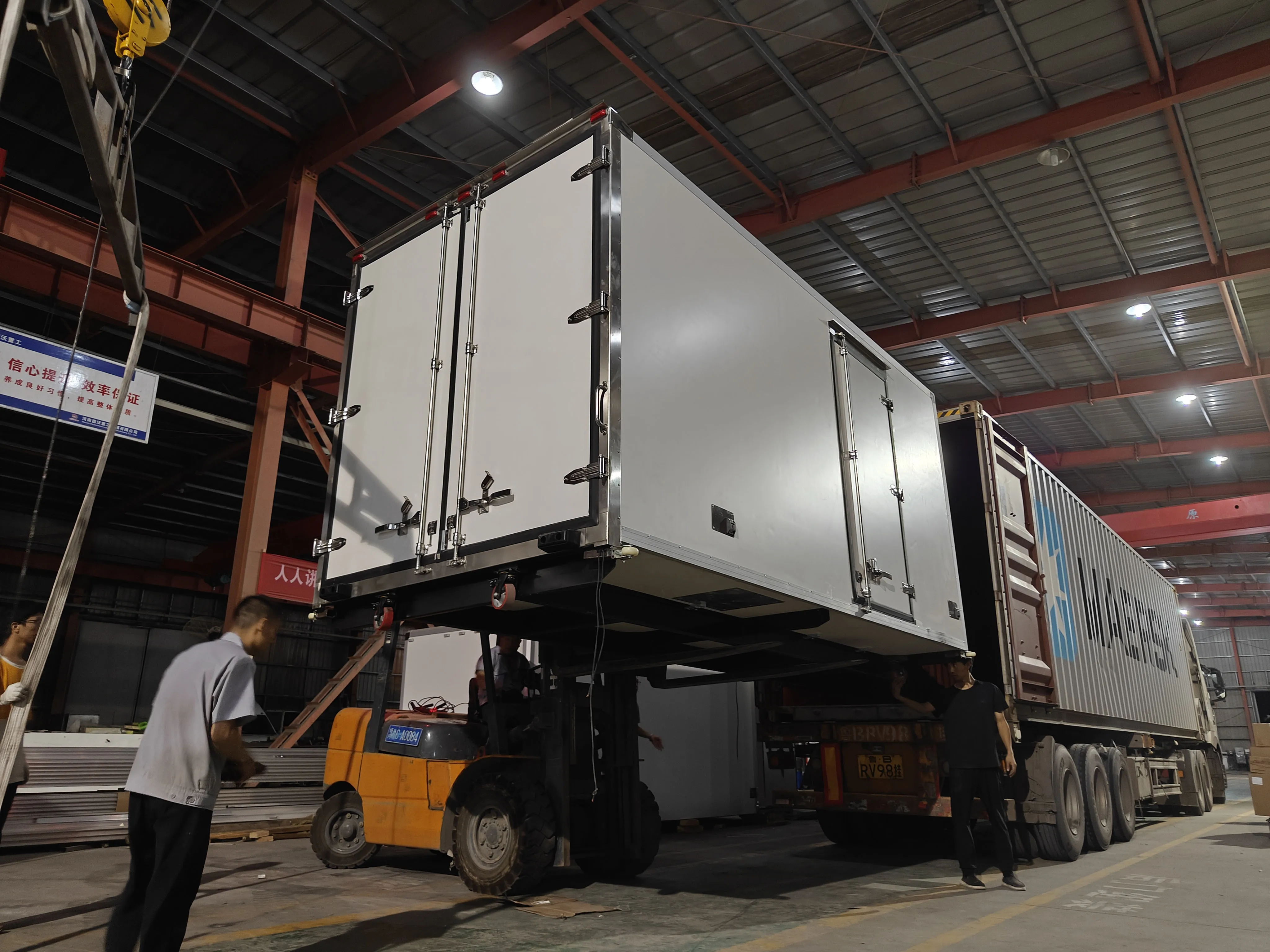 10FT-45FT FRP Freezer Van Box Refrigerated Truck Mobile Trailer ...