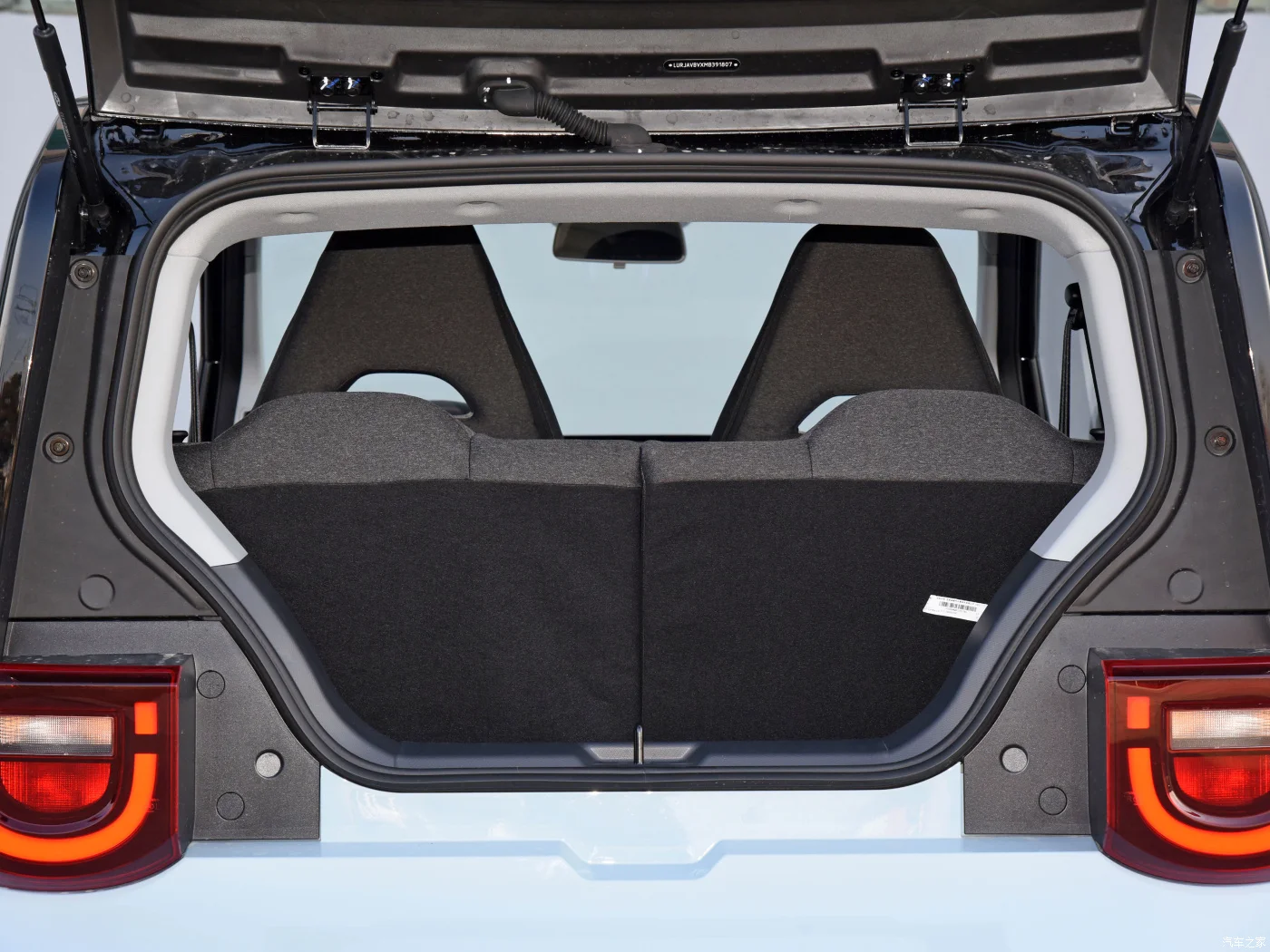 Cheapest EV Chery QQ Ice Cream 2024 - 170km Range Mini Car