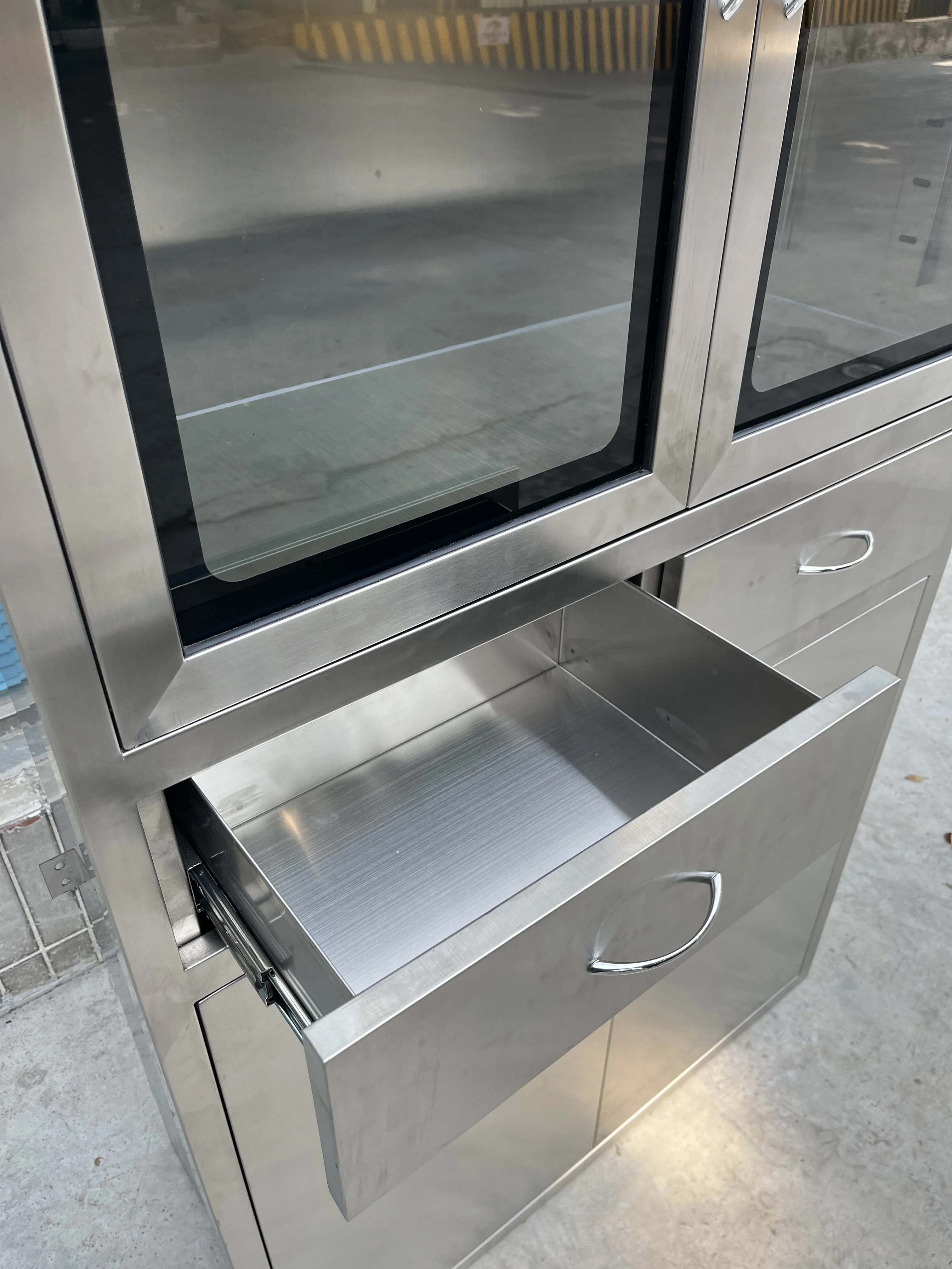 Stainless Steel Shoe Cabinet for Clean Room Use in Hospitals