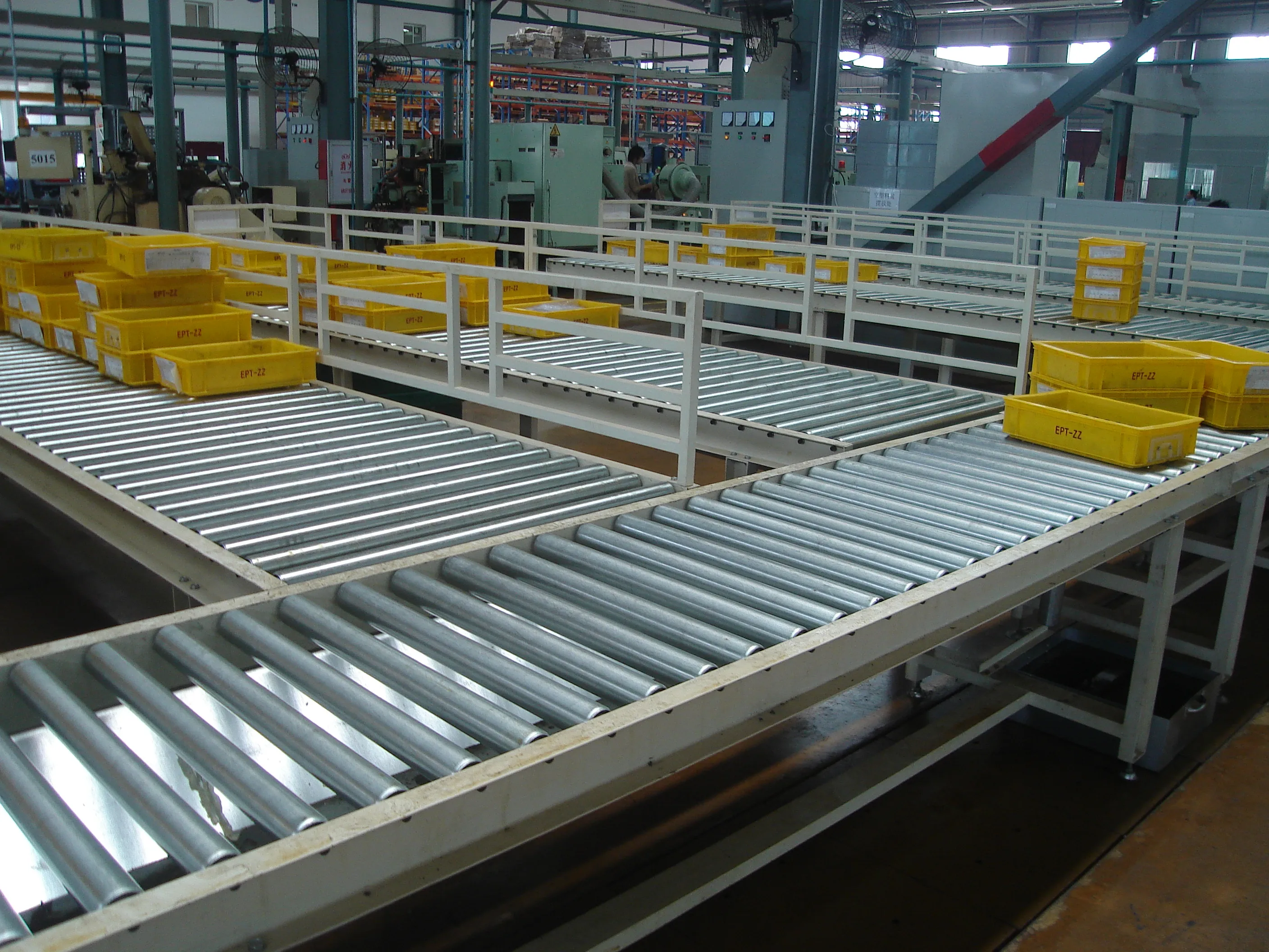 Customize 90 Degree Curved Roller Conveyor For Logistics Transportation ...