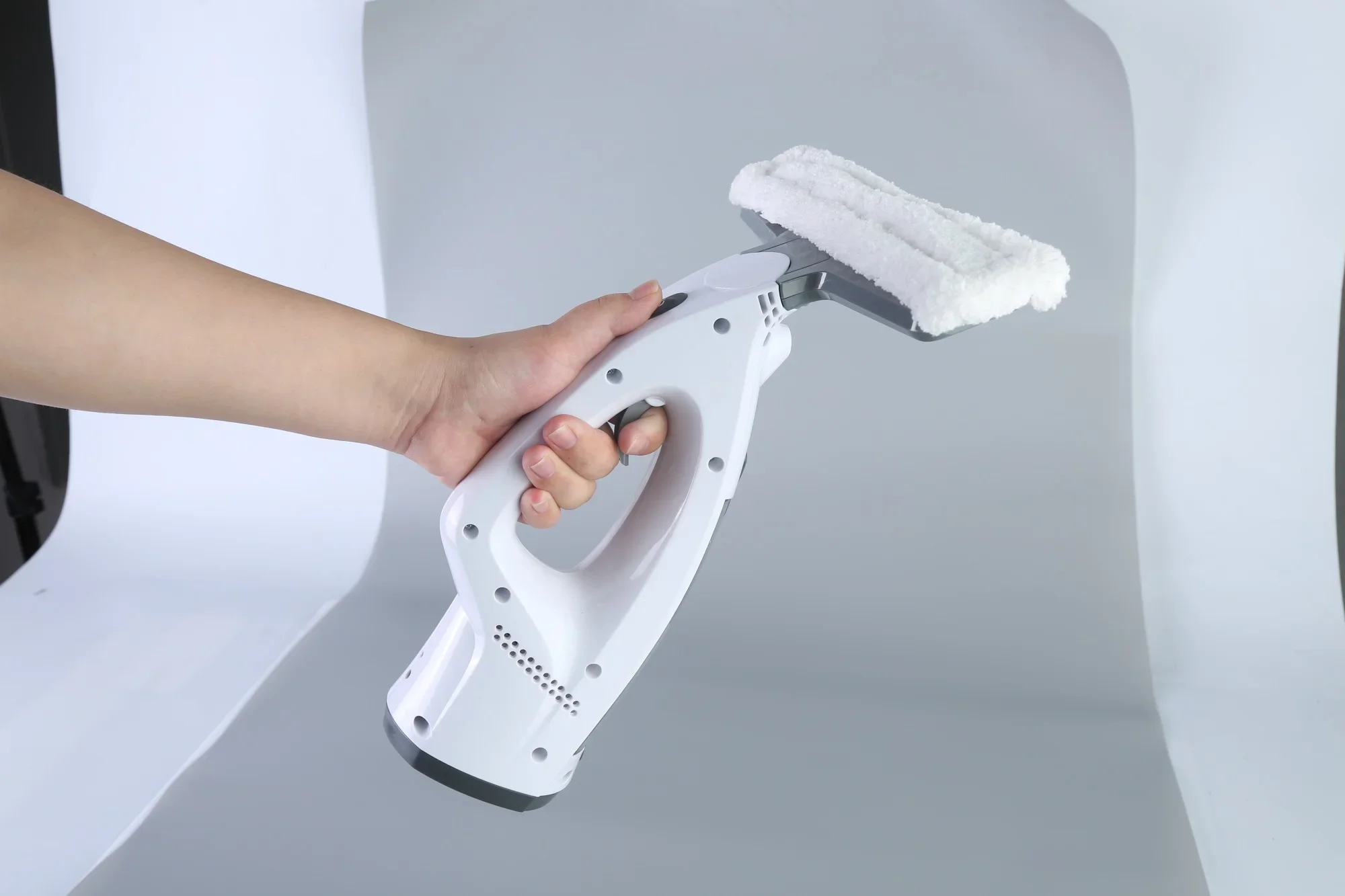 Window Cleaning Robot Vacuum Cleaner - Efficient & Portable