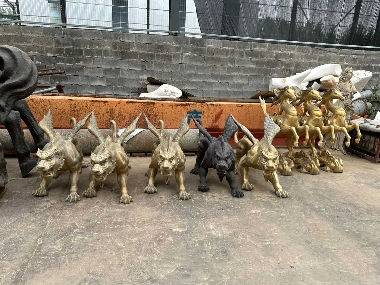 Metal Cast Bronze Monster Statue Bronze Animal Sculpture In Mythology ...