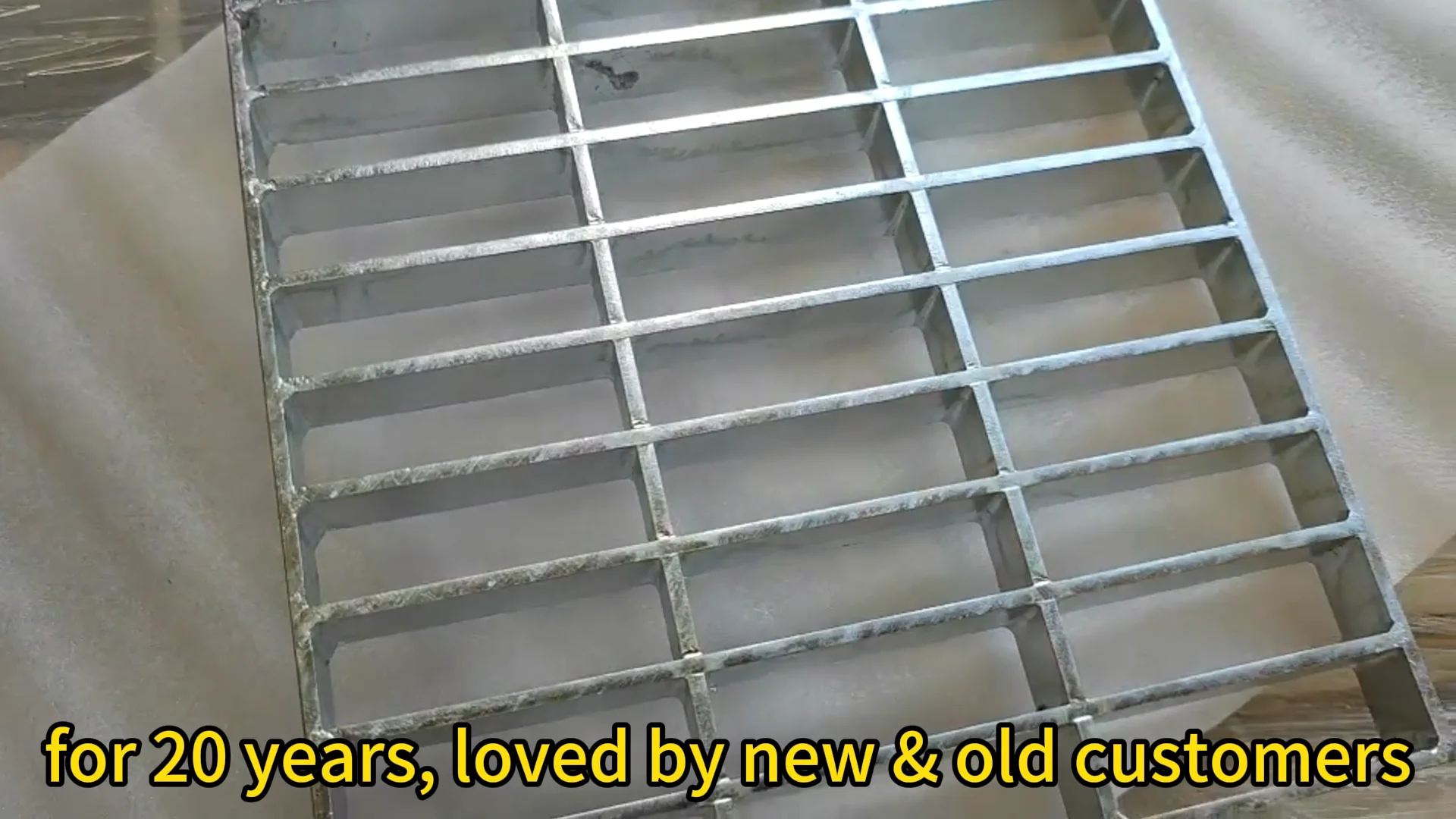 Pressure Locked Grating Insert Steel Grating - Buy Pressure Locked ...