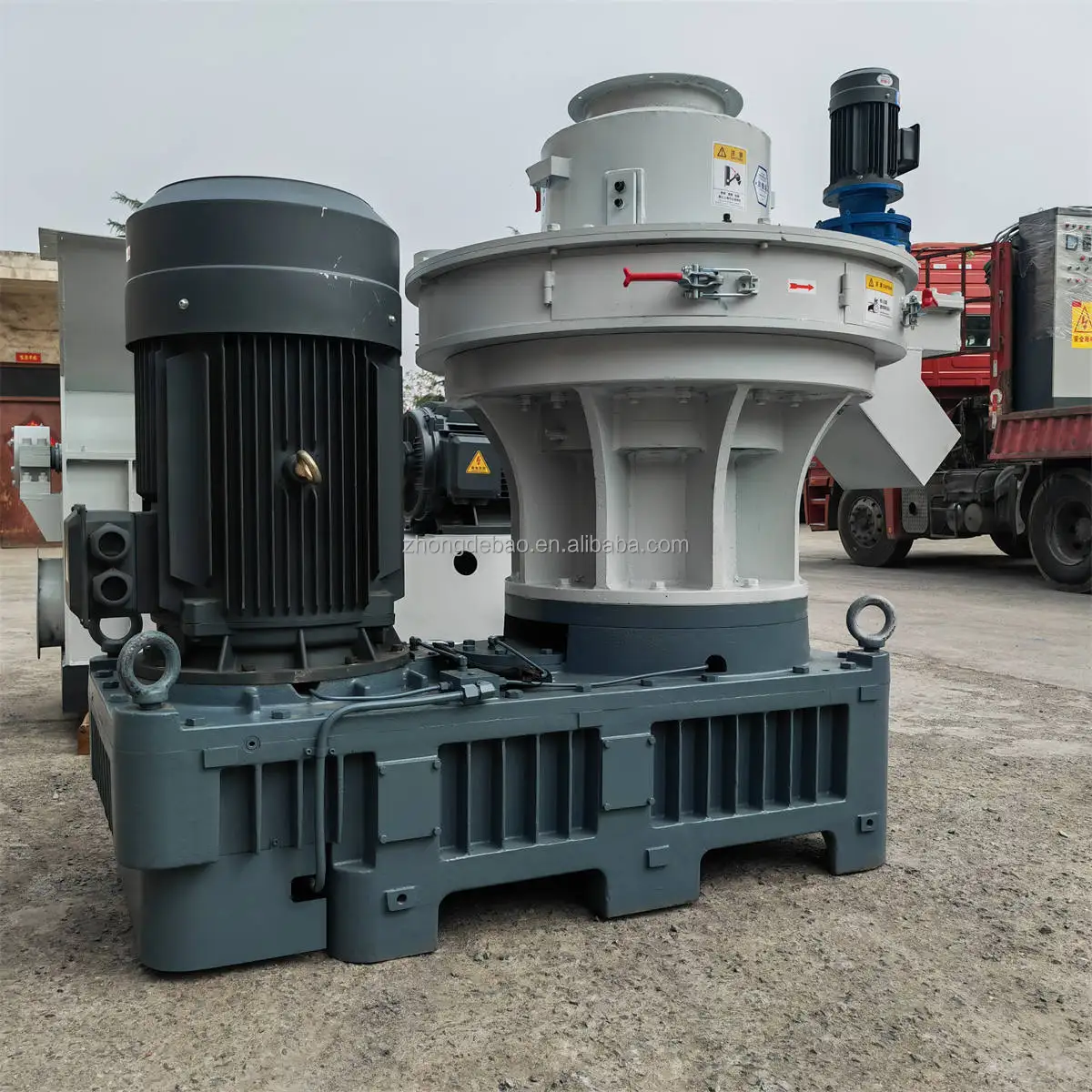 2000kg/h Large Scale Wood Pellets Machines Long Service Life Wood ...