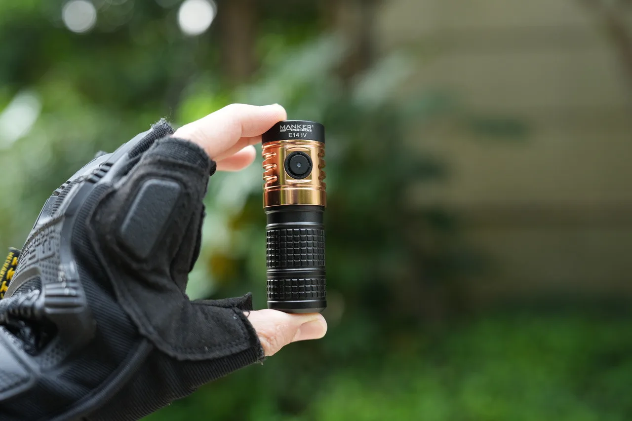 Manker flashlight store