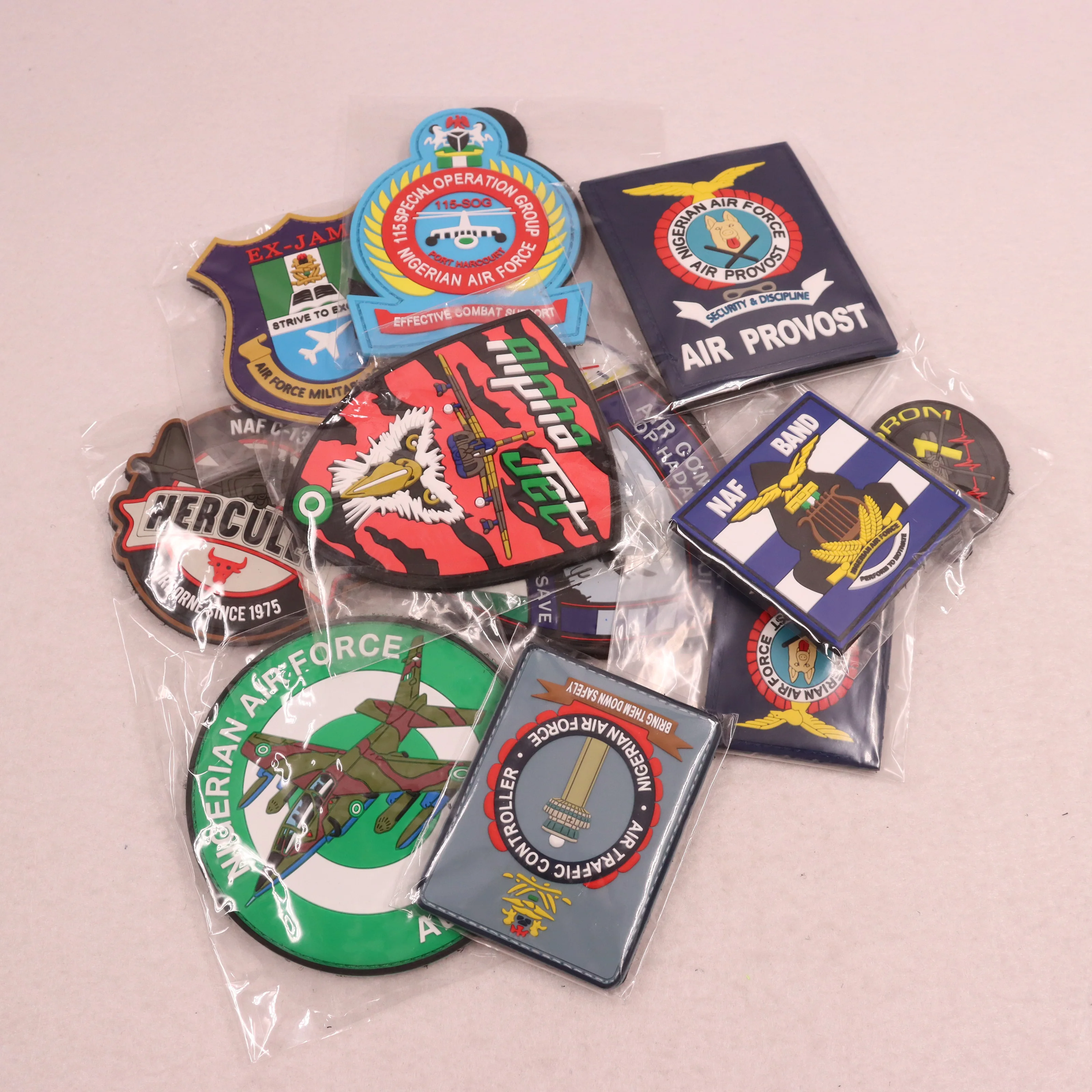 High Quality Silicone Rubber Badges Custom Embossed Logo 3d 2d Soft Pvc ...