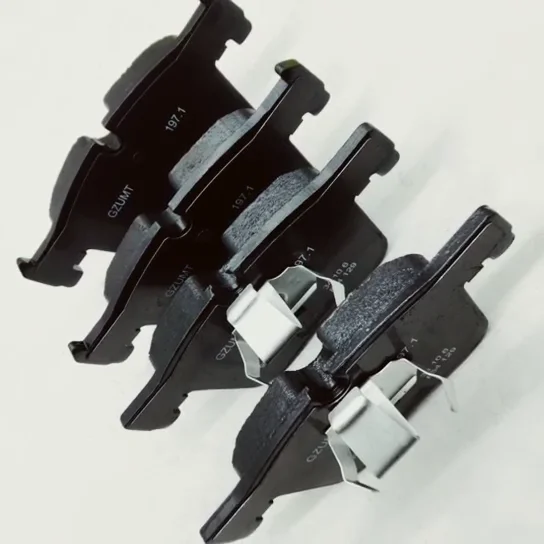 W204 W207 Front Brake Pad Kit For Benz C200 C250 Front Brake Pad Set ...