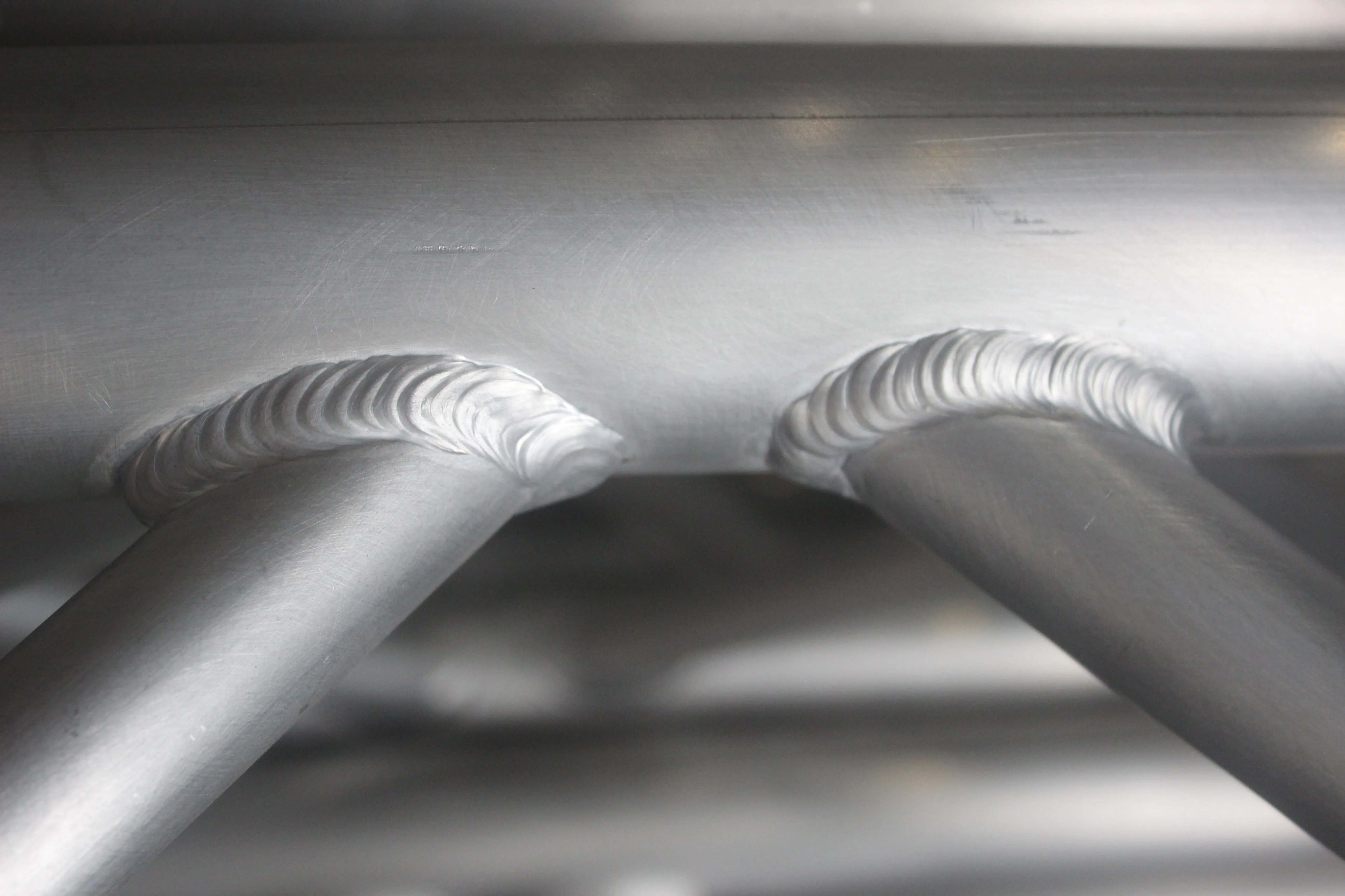 Aluminum Lighting Aluminum Truss Roof Trusses Wedding Stage Box Truss ...