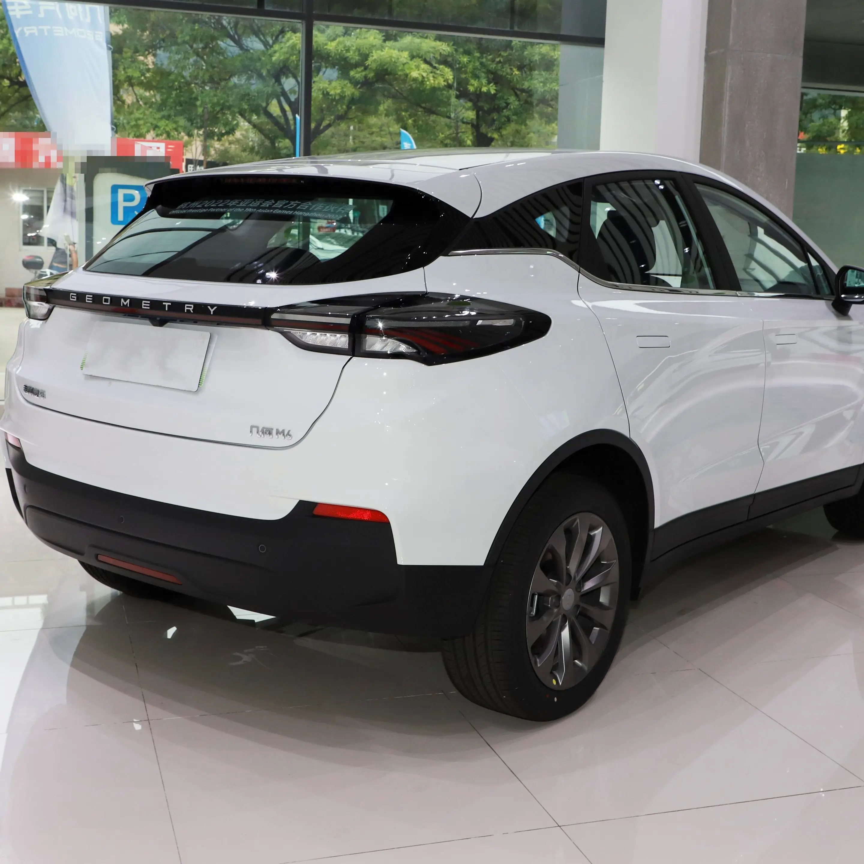Geely Geometry M6 Electric Vehicles For Adults White 580km Mileage High-appearance Electric ...