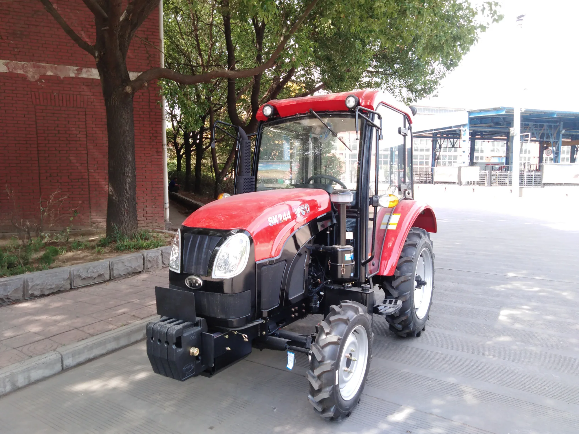 China Factory Cheap 24hp 25hp 35 Hp Mini Agricultural 4x4 Multifunction ...