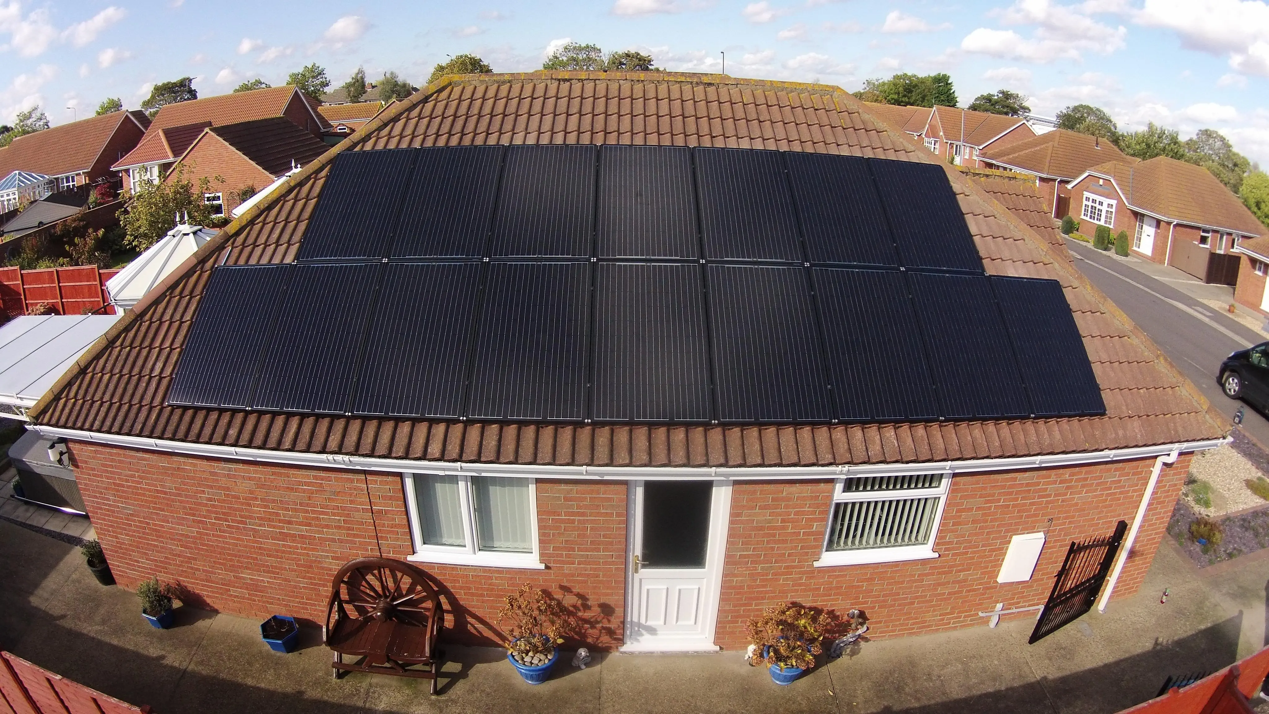 Full Black Solar Panel 550w - Monocrystalline Power Panel