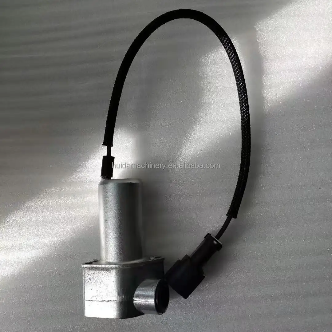 电磁阀702-21-57700 702-21-57600 702-21-57400挖掘机PC200-8 PC220-8 PC300-8 ...