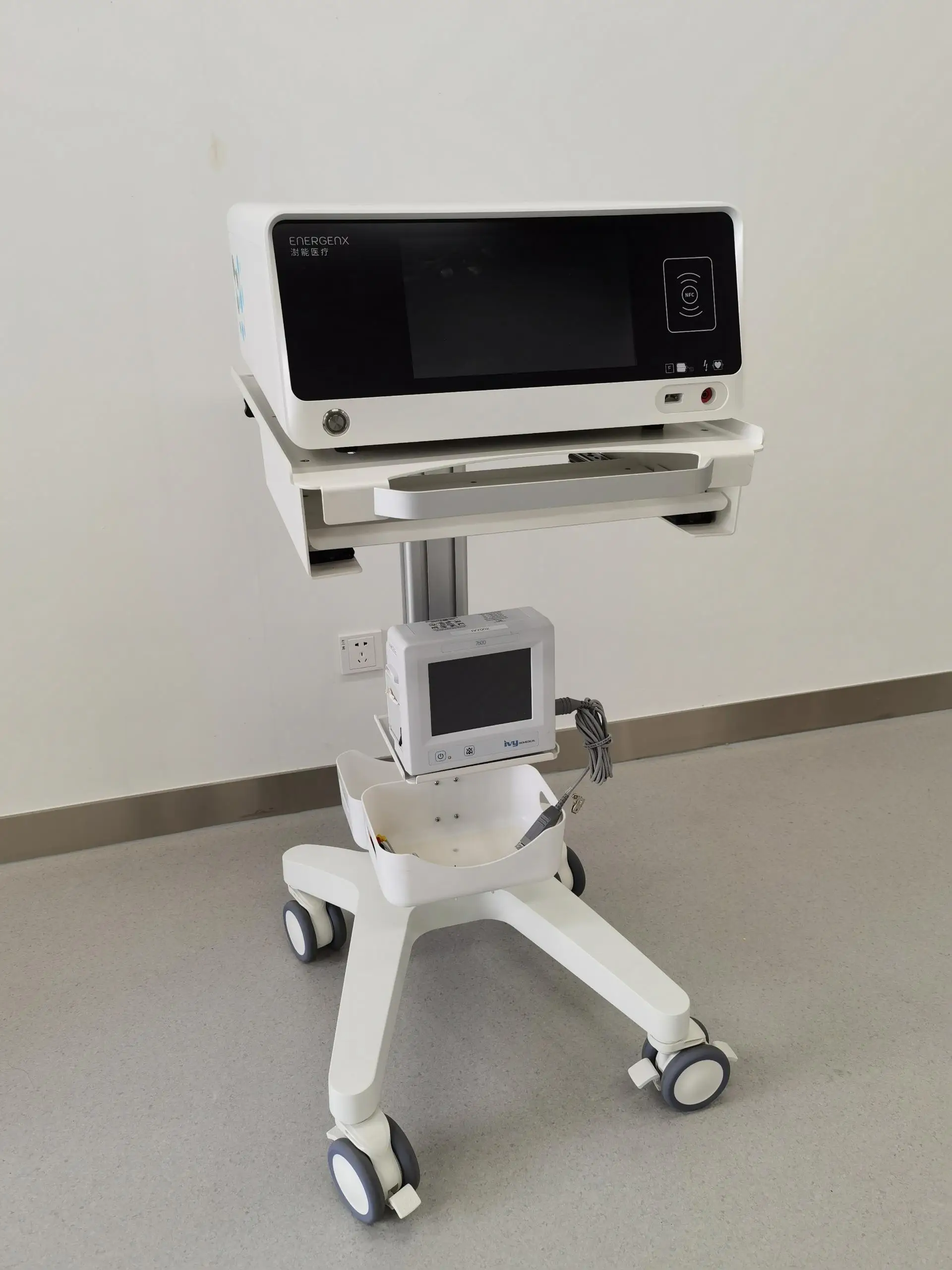 Medical Trolley Laptop Computer Trolley For Radiofrequency Ablation ...