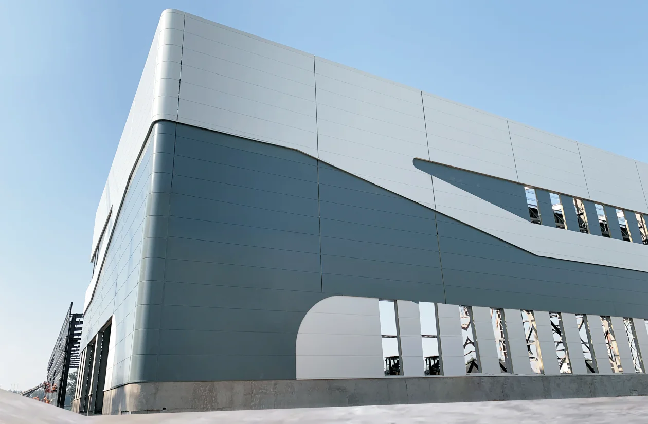 Prefab Roof Sheets - Composite Phenolic Sandwich Panels
