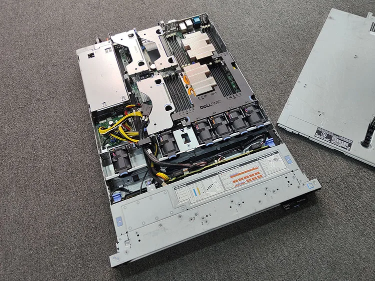 Emc Poweredge R440 1u Server Rack Server Barebone R440 Custom Server ...