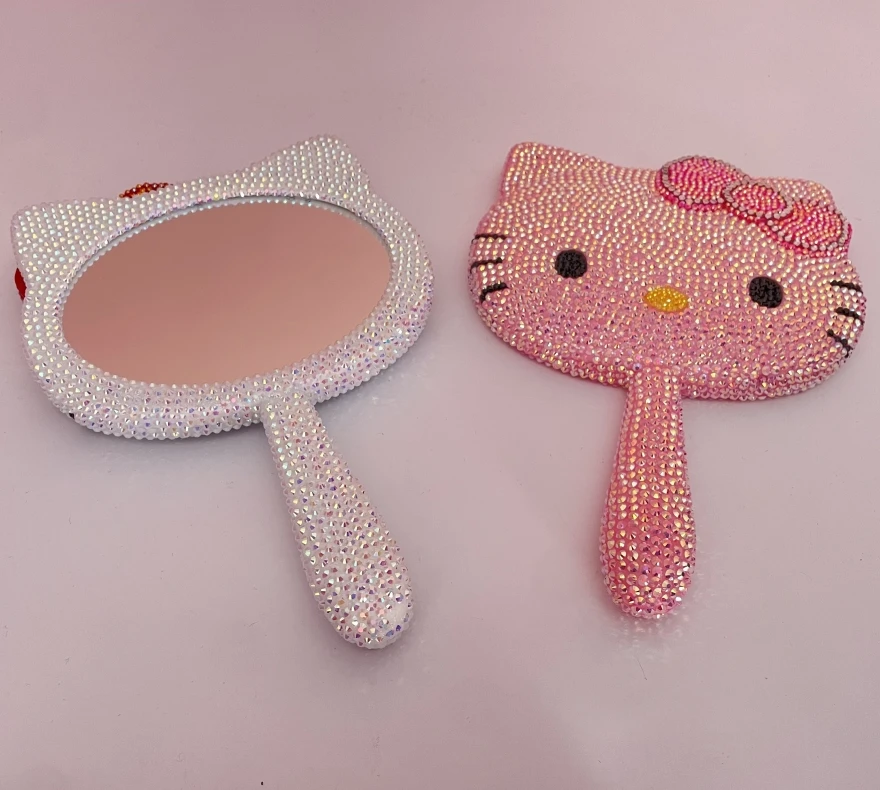 Eyelash Hello Kitty - Customizable Eyelash Extension Mirrors