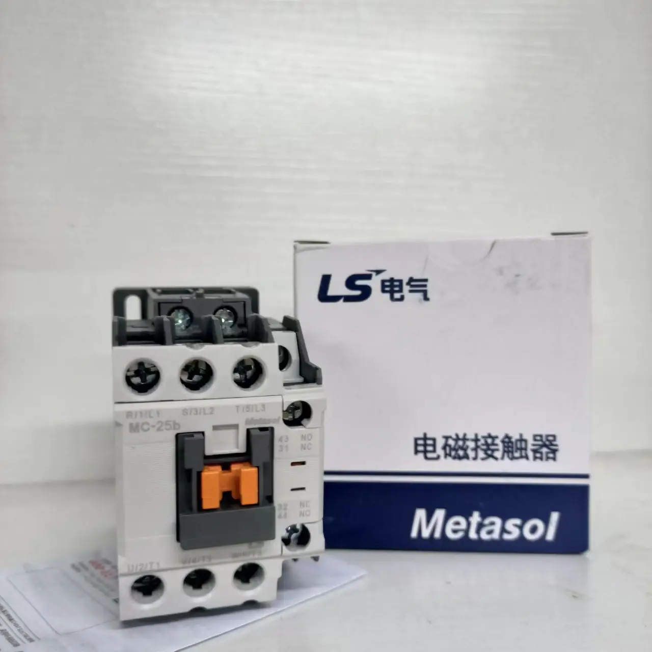 原装交流接触器mc-25b Ac220v替换旧gmc-22 - Buy 63a接触器2no,接触器220v,电磁接触器 Product on ...