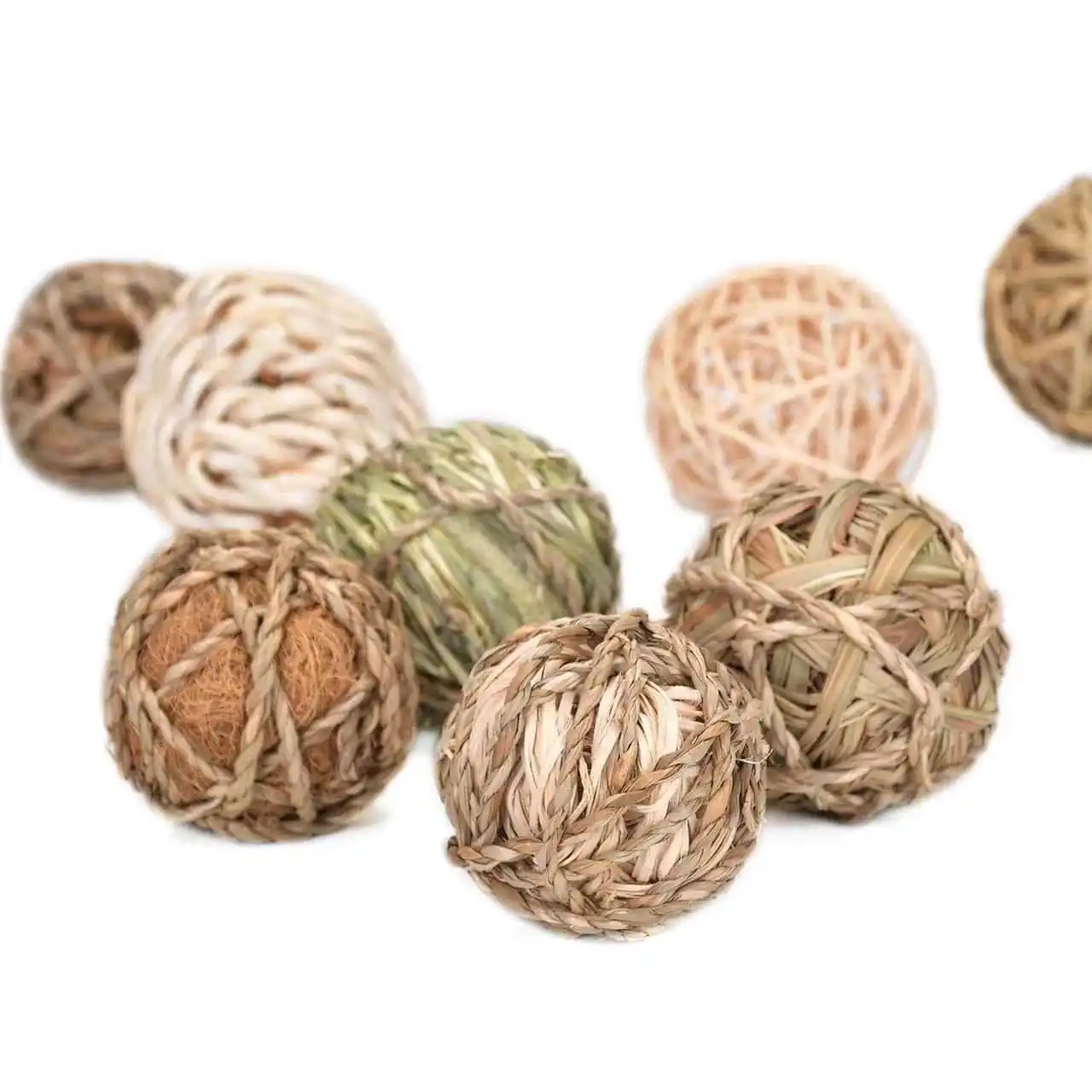 Temu Handmade Woven Grass Ball Exotic Pet Rabbit Bird Toys Dutch Pig ...