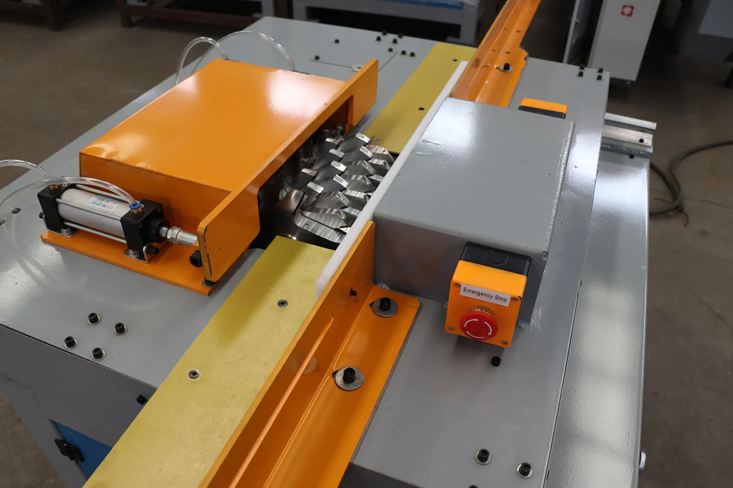 Professional Triple Wood Pallet Notcher - 310*40mm Milling Machine for ...