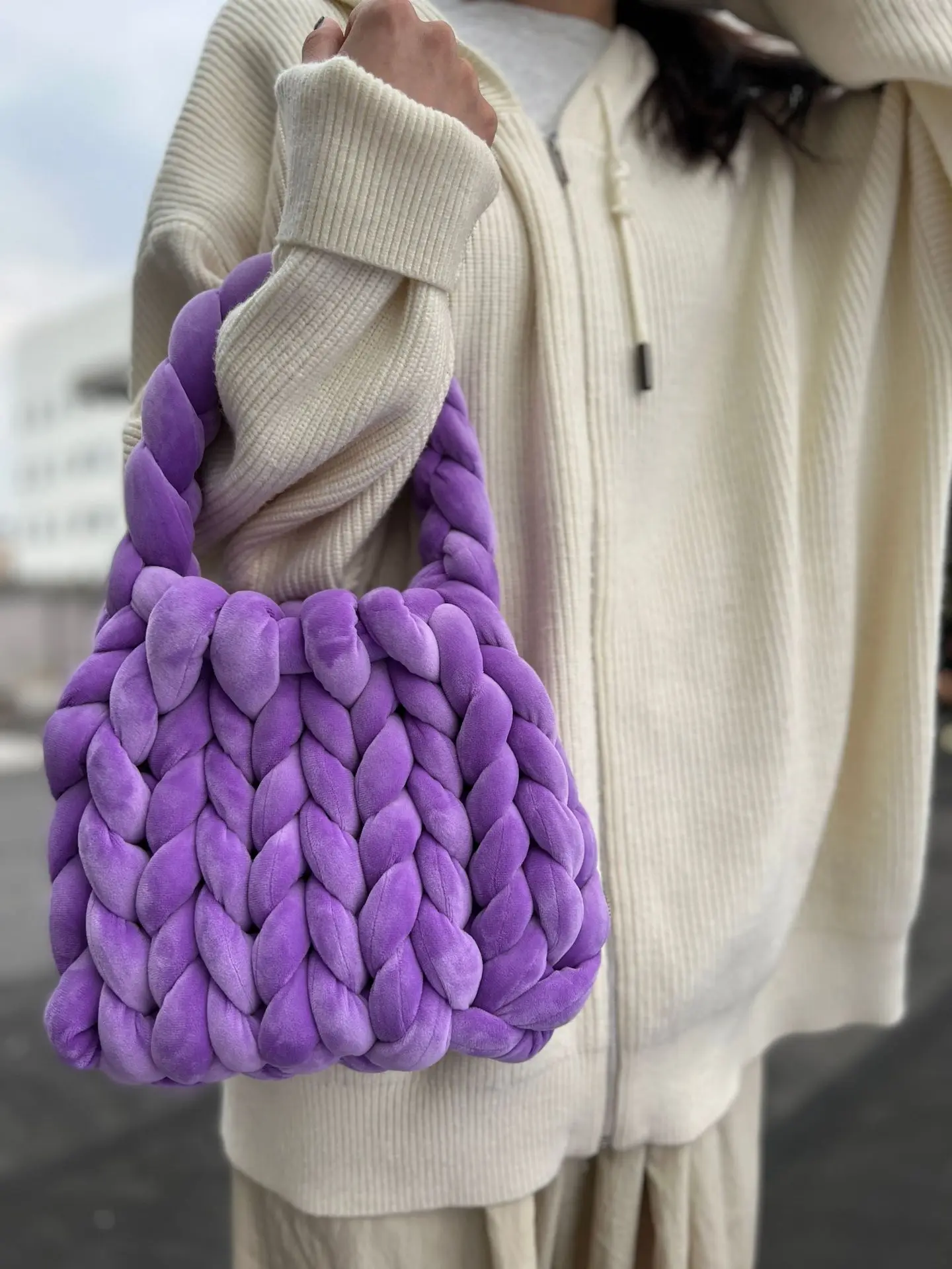 High Quality Chunky Knit Crochet Purse Outfit Inspo Chunky Yarn ...