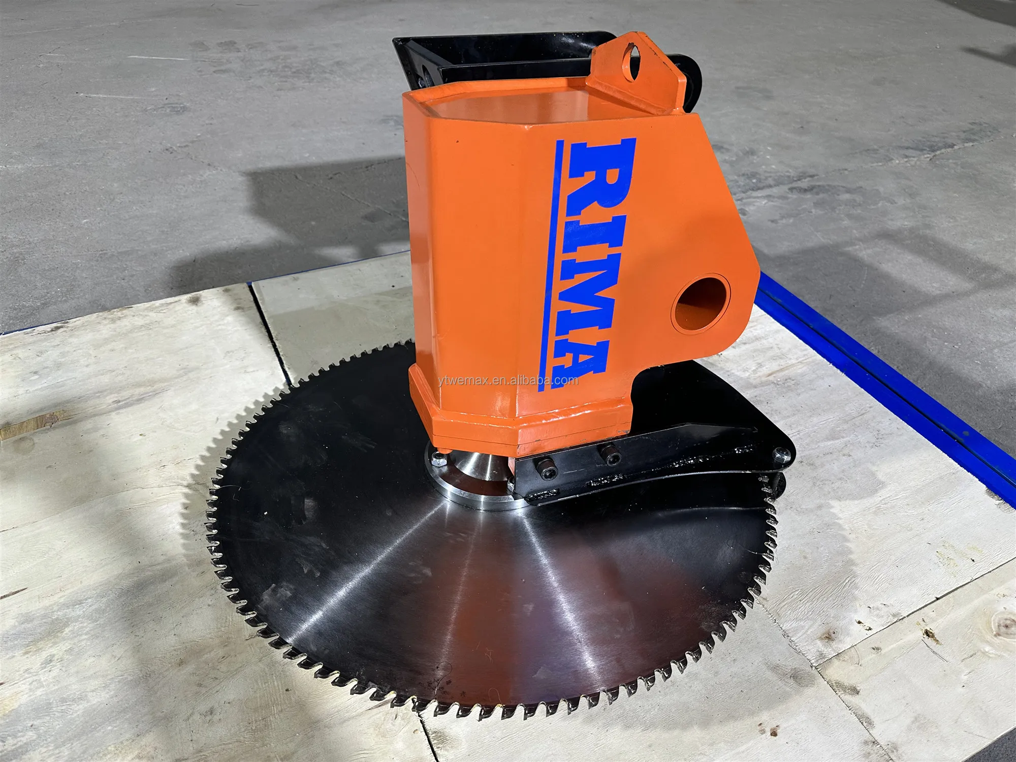 Excavator Cutting Down Trees With A Circular Saw - Buy Excavator ...