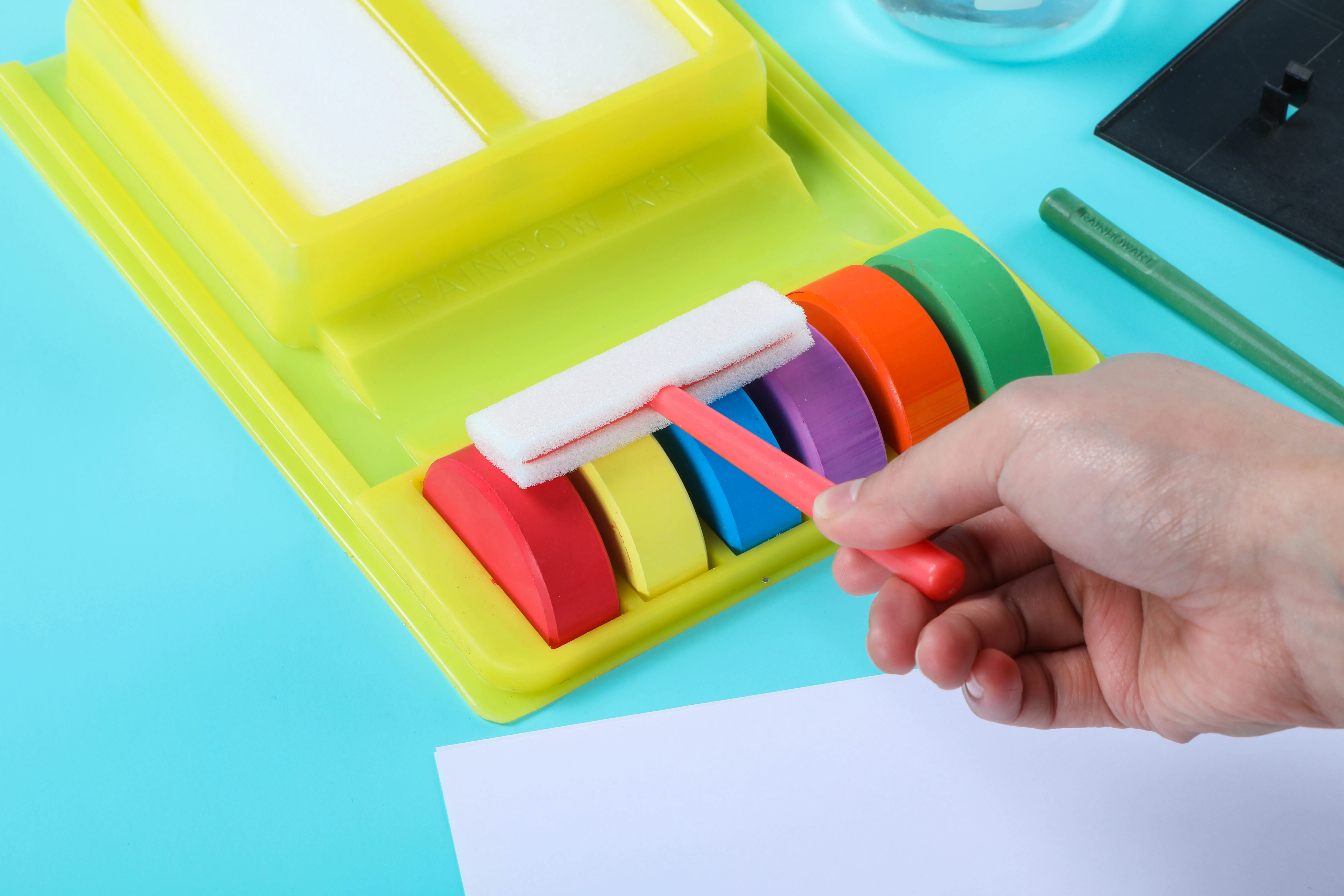 Rainbow Art Set - Colorful DIY Watercolor Painting Set with Winsor ...